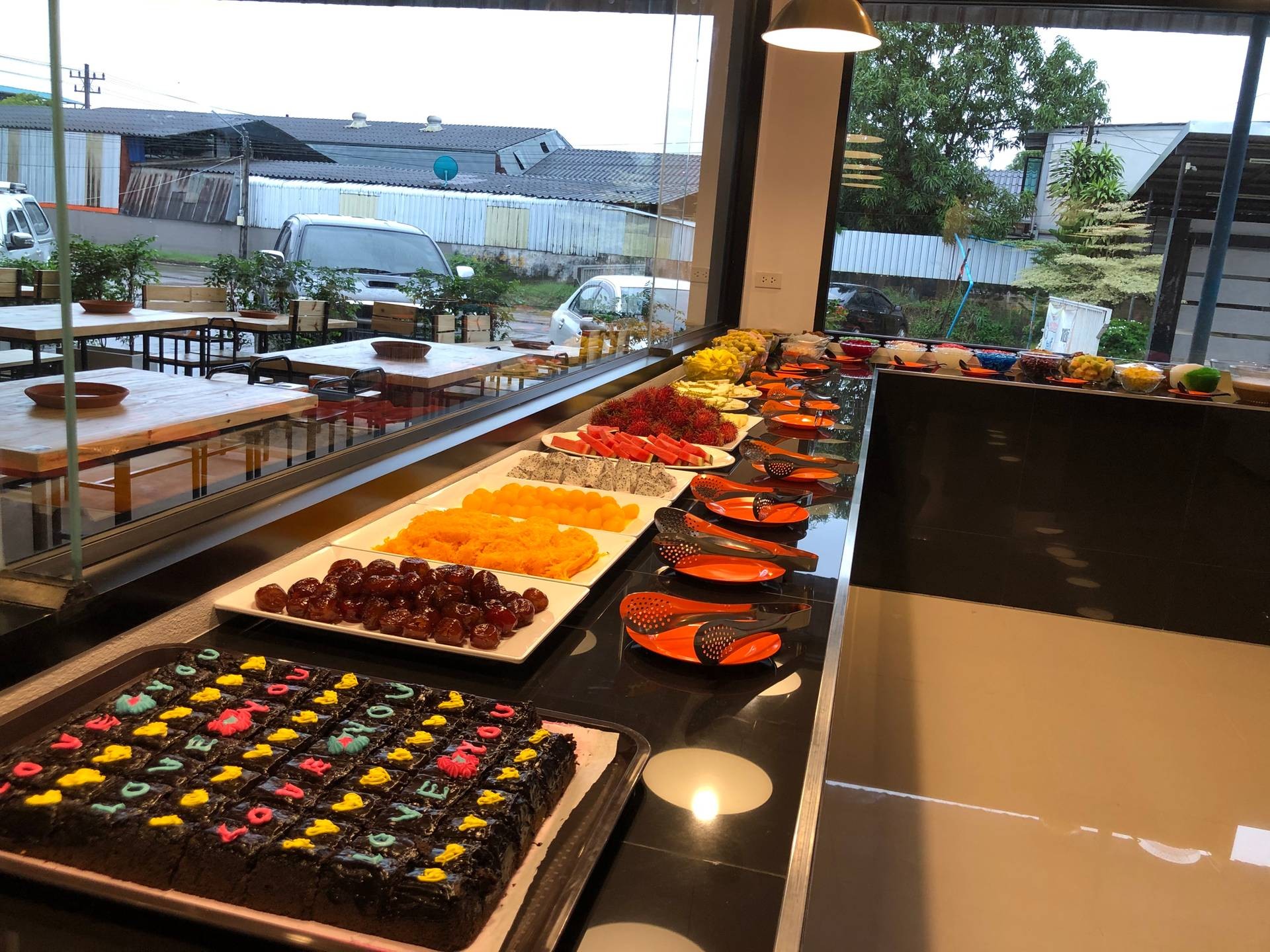 รีวิว เลิฟยูหมูกระทะ Tha Chang-Chanthburi - อร่อยมากๆค่ะ อาหารหลากหลาย