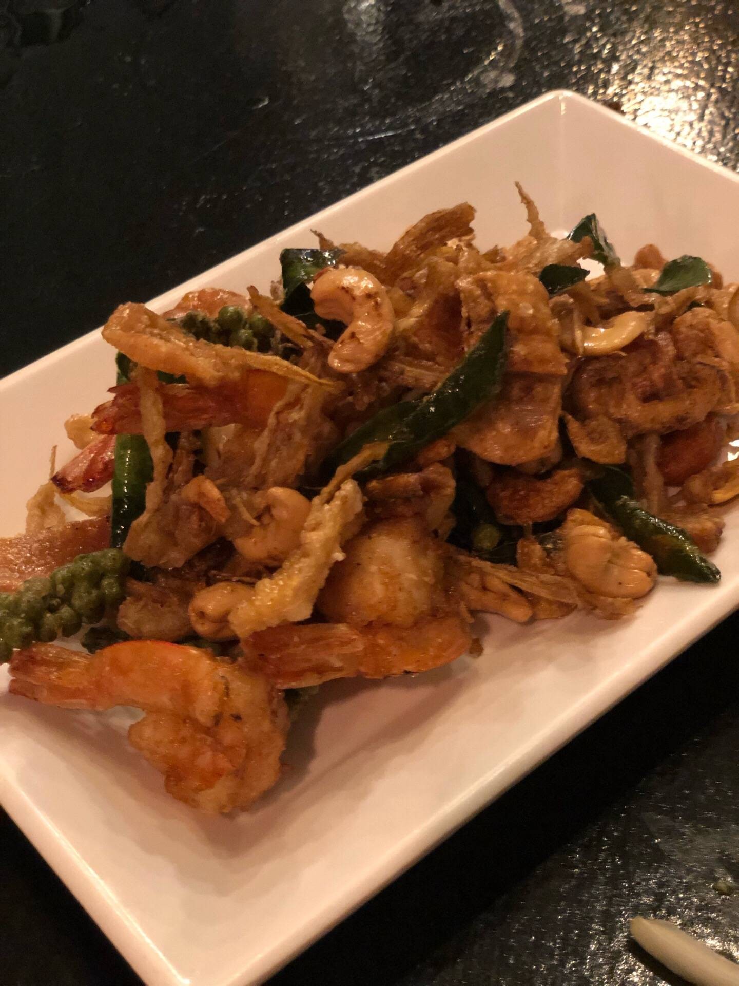 รีวิว เดอ'มูน De’moon (เดอ’มูน) - ติดใจรสชาดอาหารค่ะ อร่อยหลายอย่างเลย ...