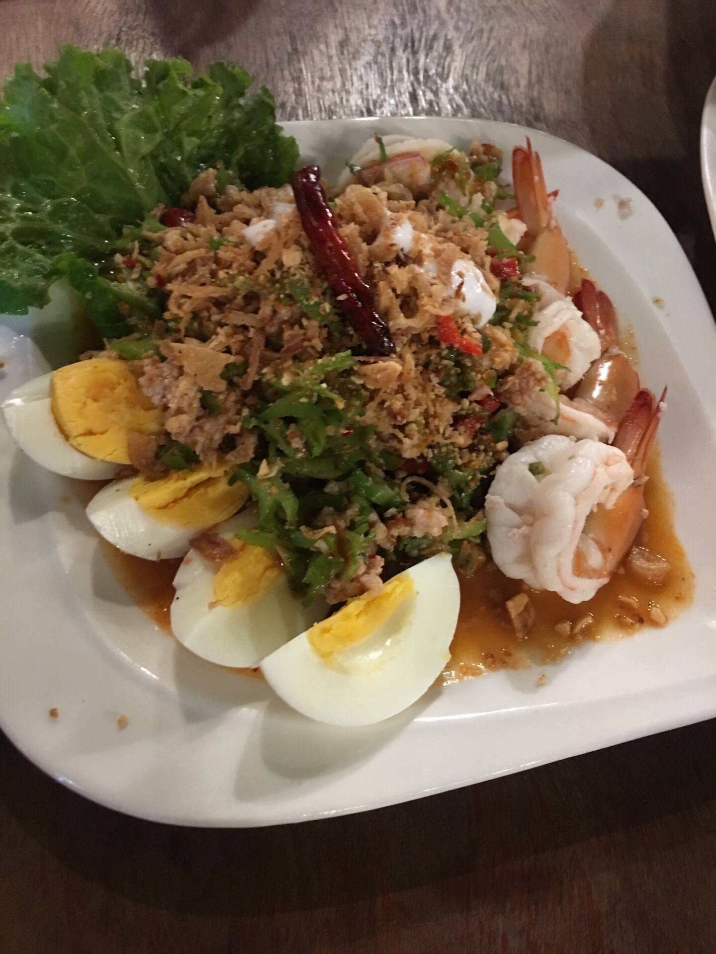 รูป อาหารริมบ้านชานเมือง