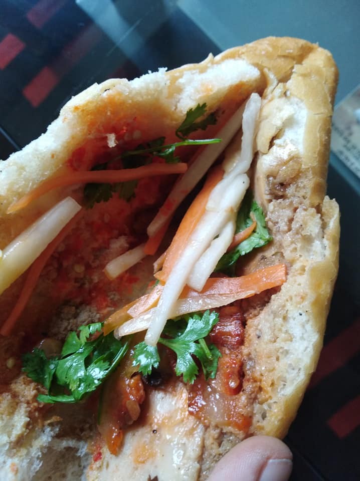 รีวิว Quick Deli Vietnamese Bread Asoke ตลาดรวมทรัพย์อโศก ...