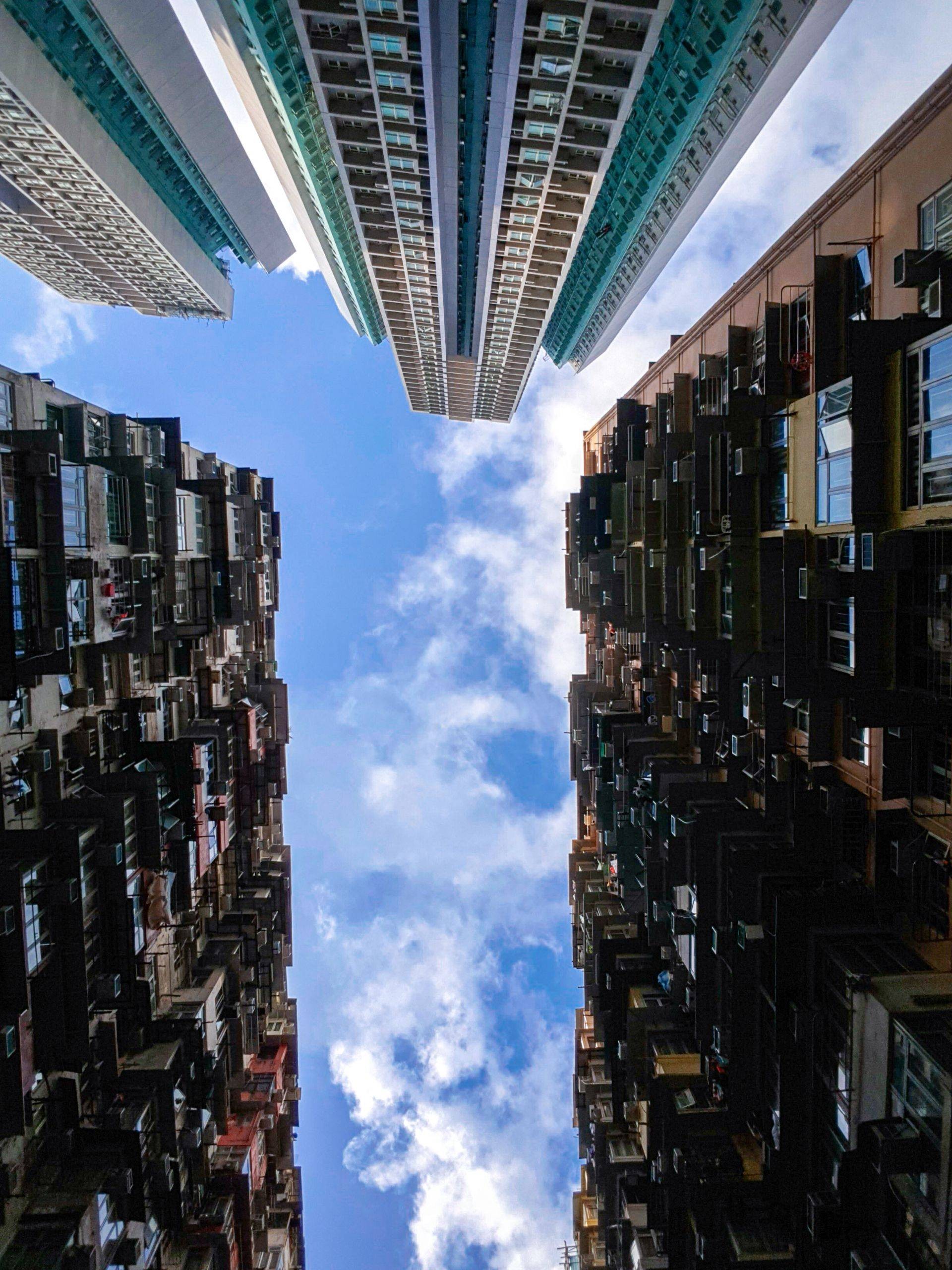 รีวิว Yick Flat Building - จุดถ่ายรูปของสายฮิป กับตึกสูงๆล้อมรอบ “ Yick ...