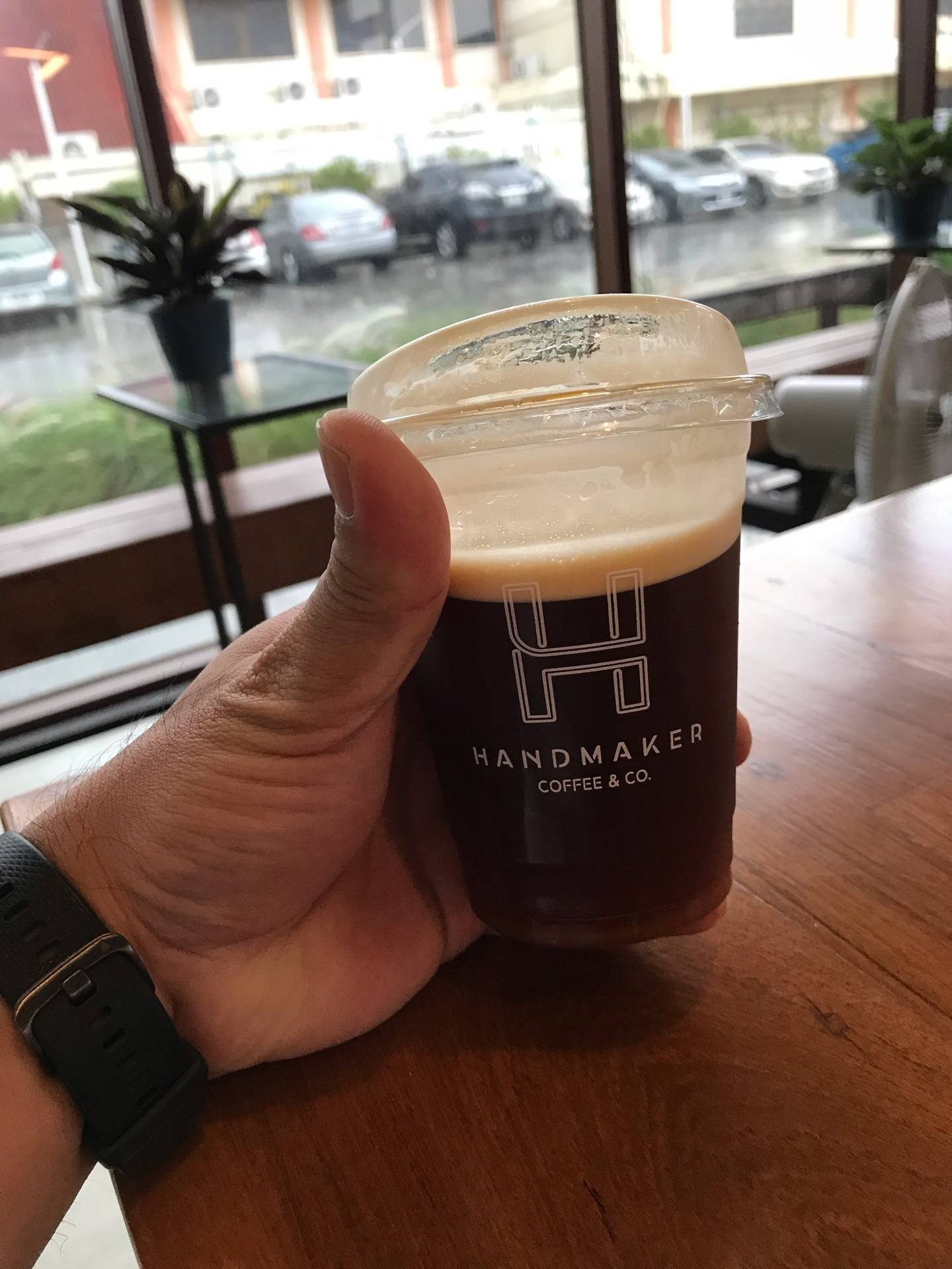รีวิว Handmaker Coffee & Co. ราชพฤกษ์ - กาแฟคือโครตดี แพนเค้กคือที่สุดในไทยแล้ว ส้มเชื่อมโครตดี