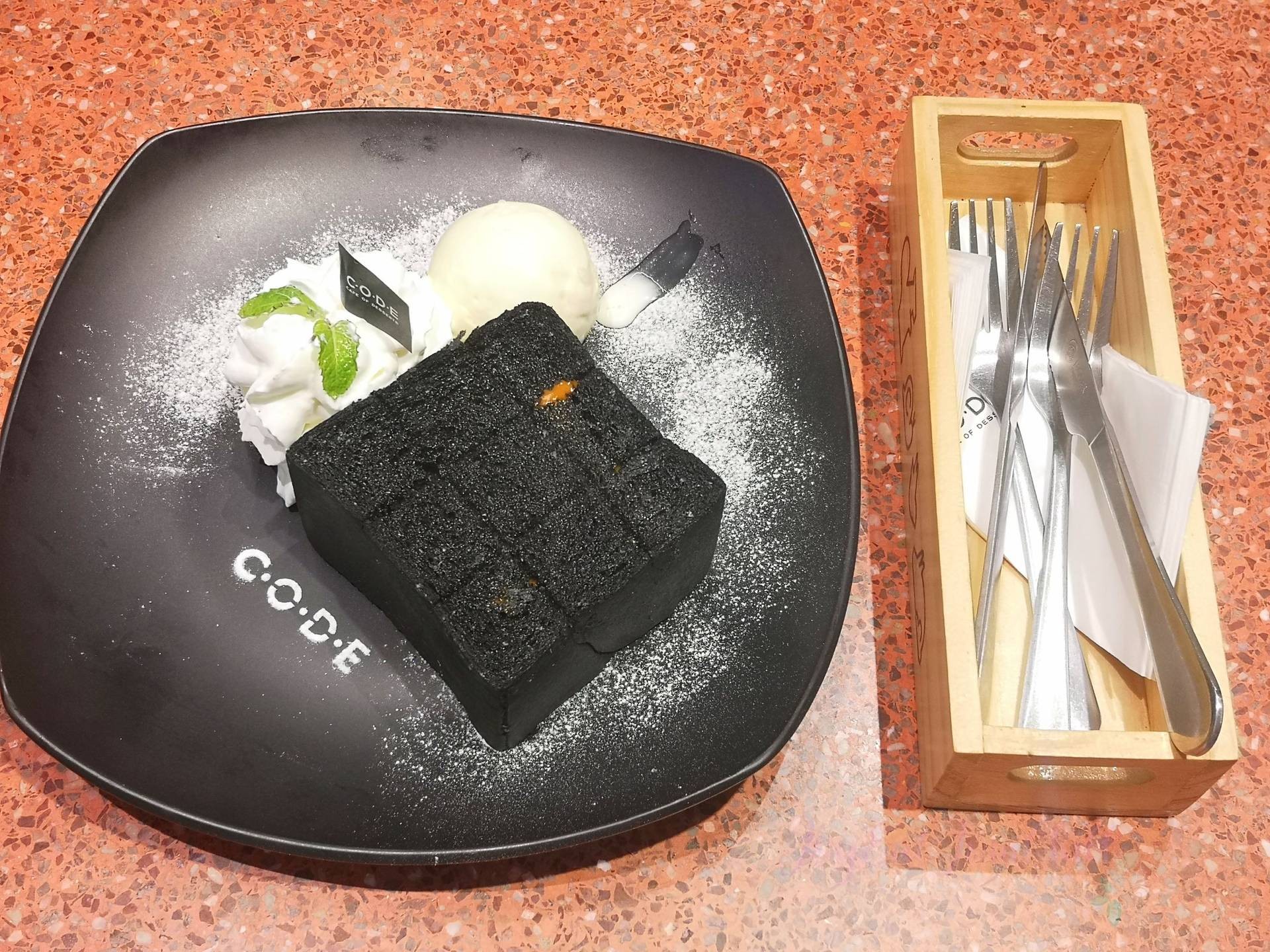 รีวิว CODE Cafe of Desserts เซ็นทรัลเวิลด์ - โทสต์อร่อย แต่ชาชีสไม่ค่อย ...