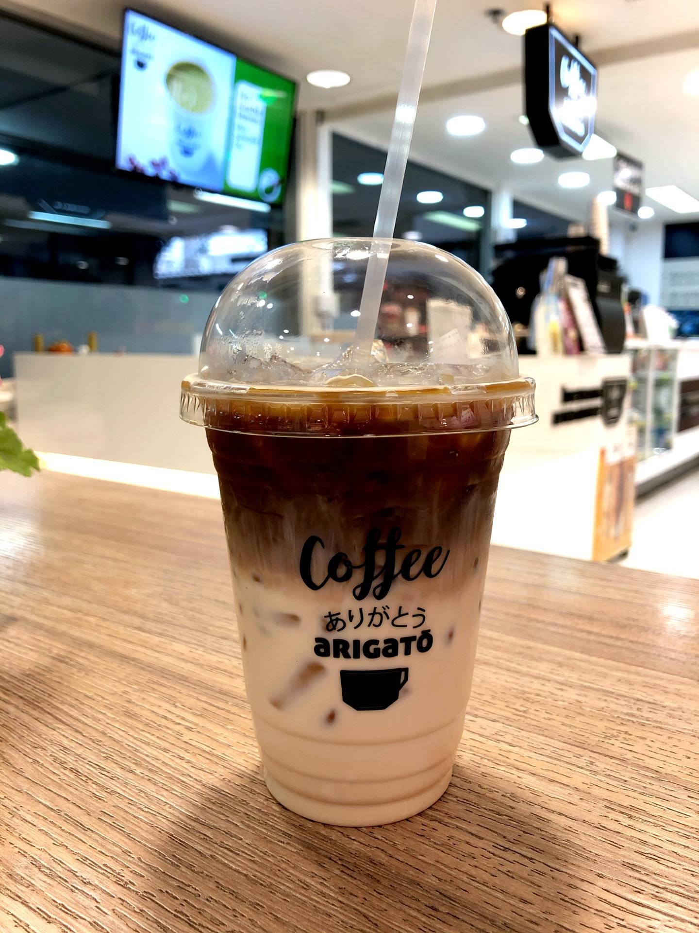 รีวิว Coffee Arigato สีลม32 - กาแฟชื่อญี่ปุ่น ใน Top market