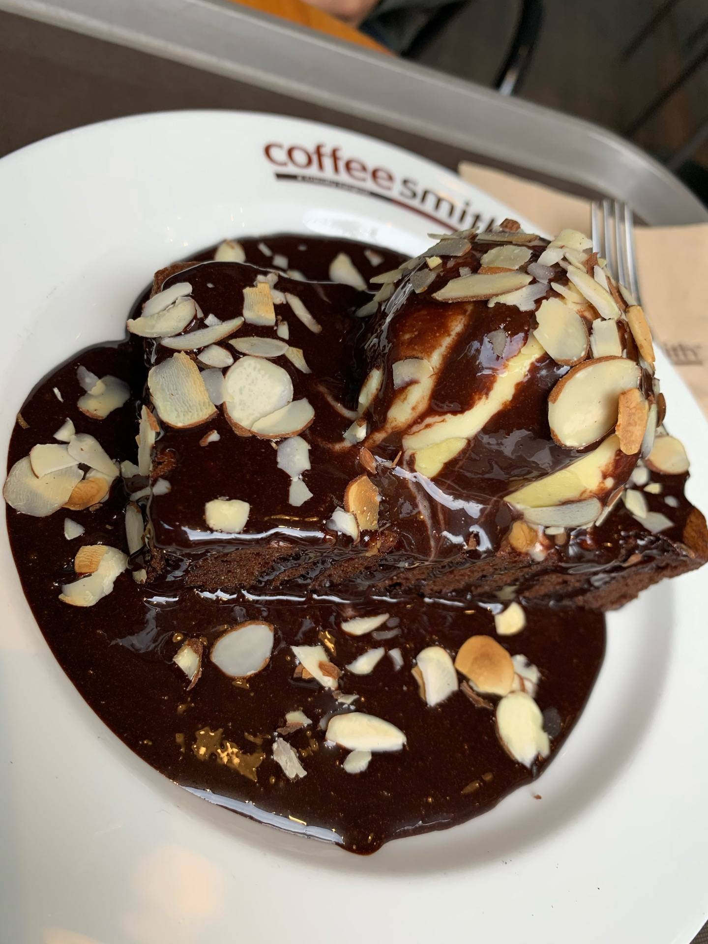 รีวิว Coffee Smith ฮงแด - เมื่อยแล้วมานั่งได้นะจ๊ะ - Wongnai