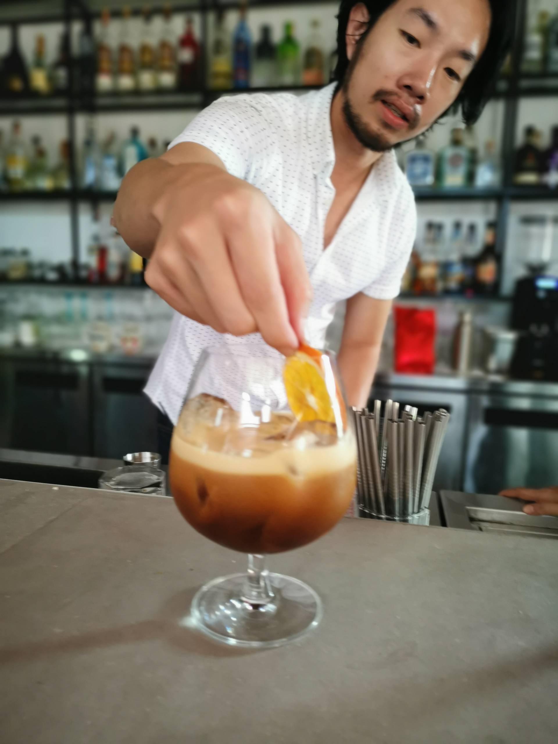 รีวิว Sin Tonic Rajyindee soi 2 - best bar in hatyai