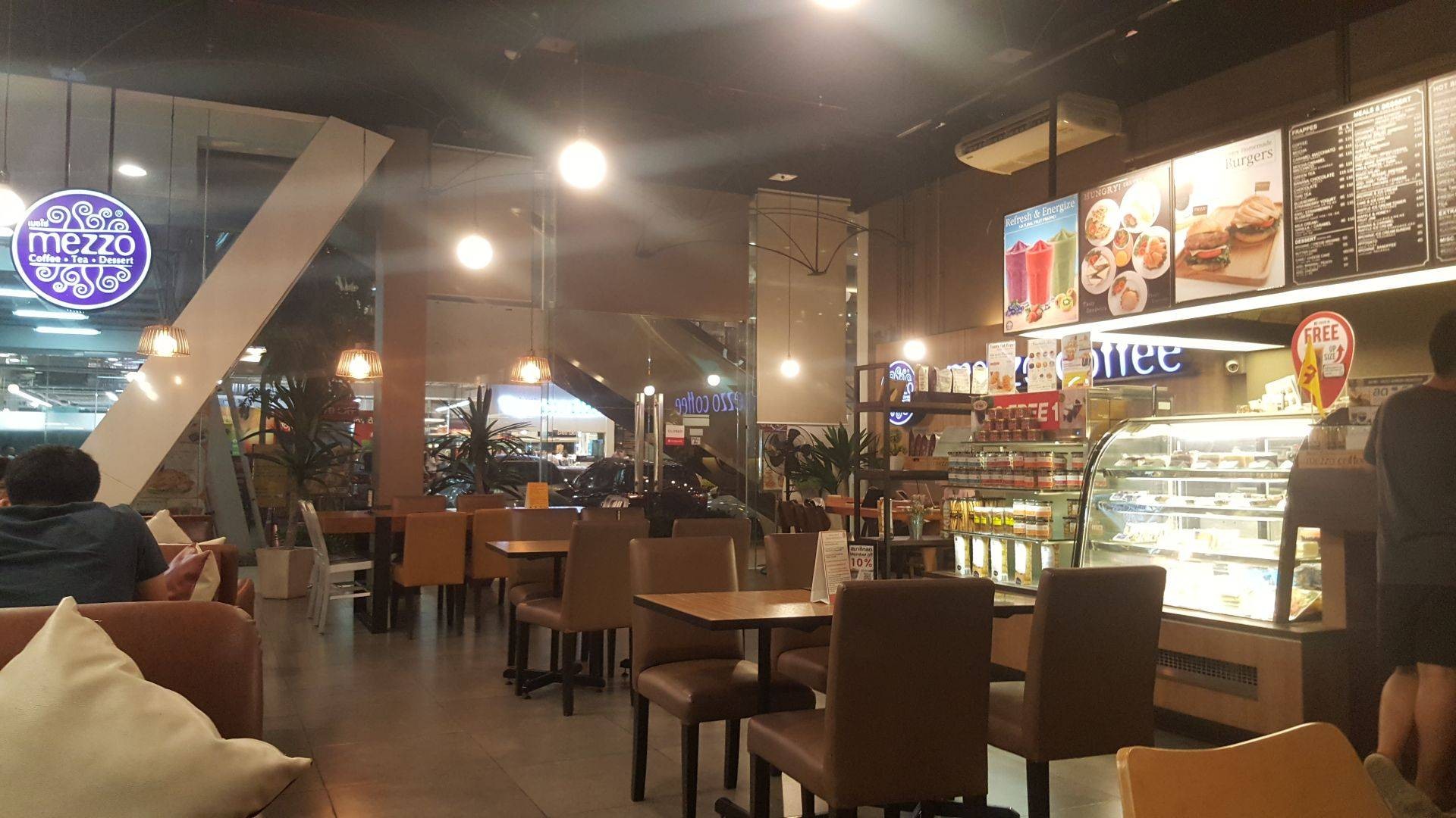รีวิว Mezzo Coffee บีไฮฟ์ ไลฟ์สไตล์ มอลล์ - ร้านเครื่องดื่มบรรยากาศดีๆ ...