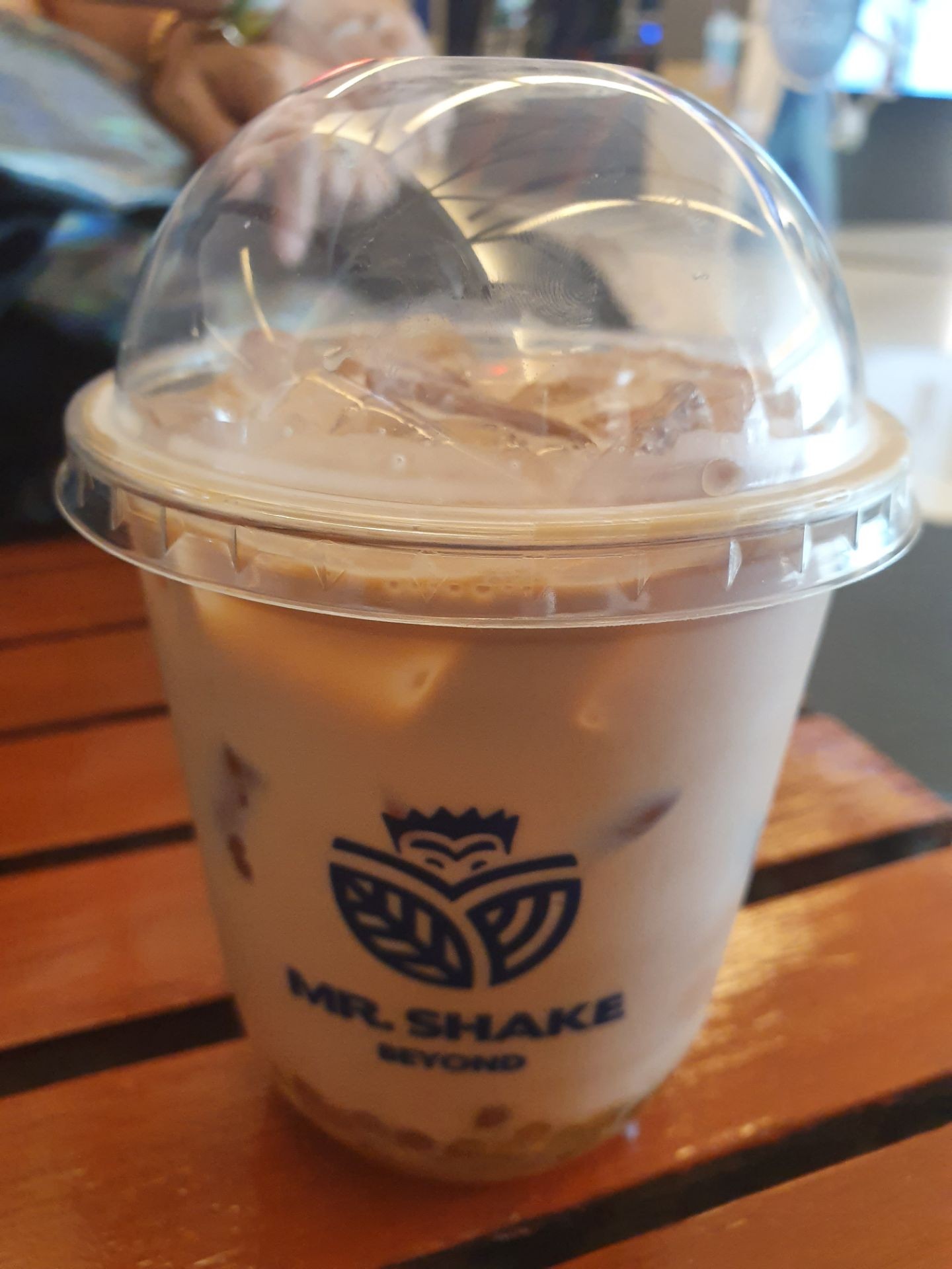 รีวิว Mr.Shake สยามพารากอน - Mr.Shake Beyond ทำให้เราหันมาดื่มชานมแบบหวาน0%