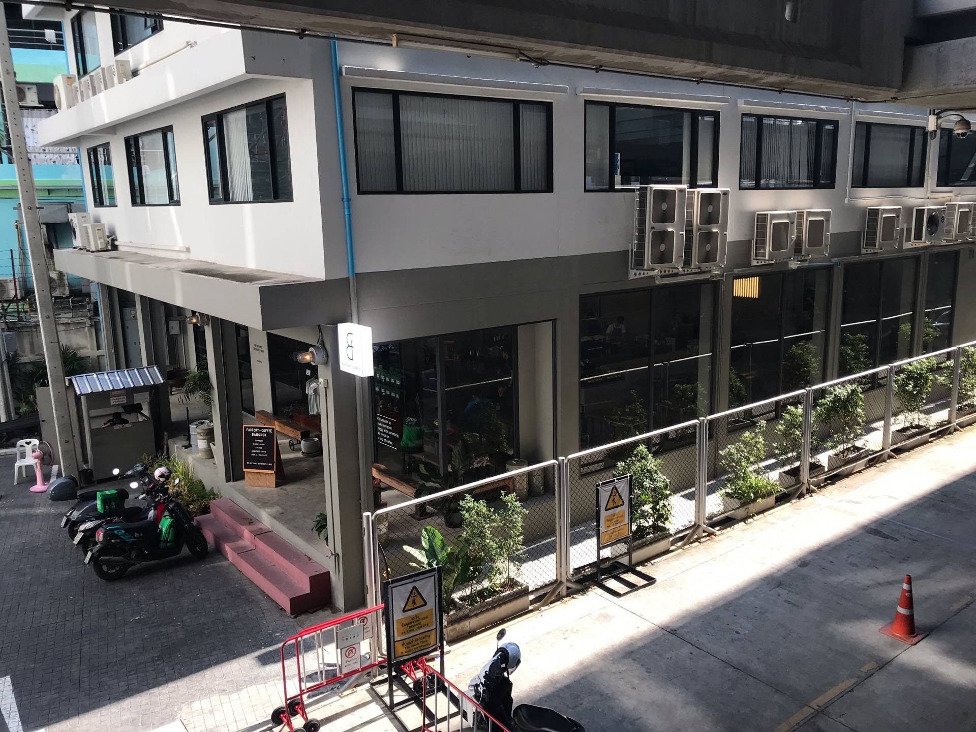 รีวิว Factory Coffee - BKK พญาไท - กาแฟดีๆ ยามเช้า