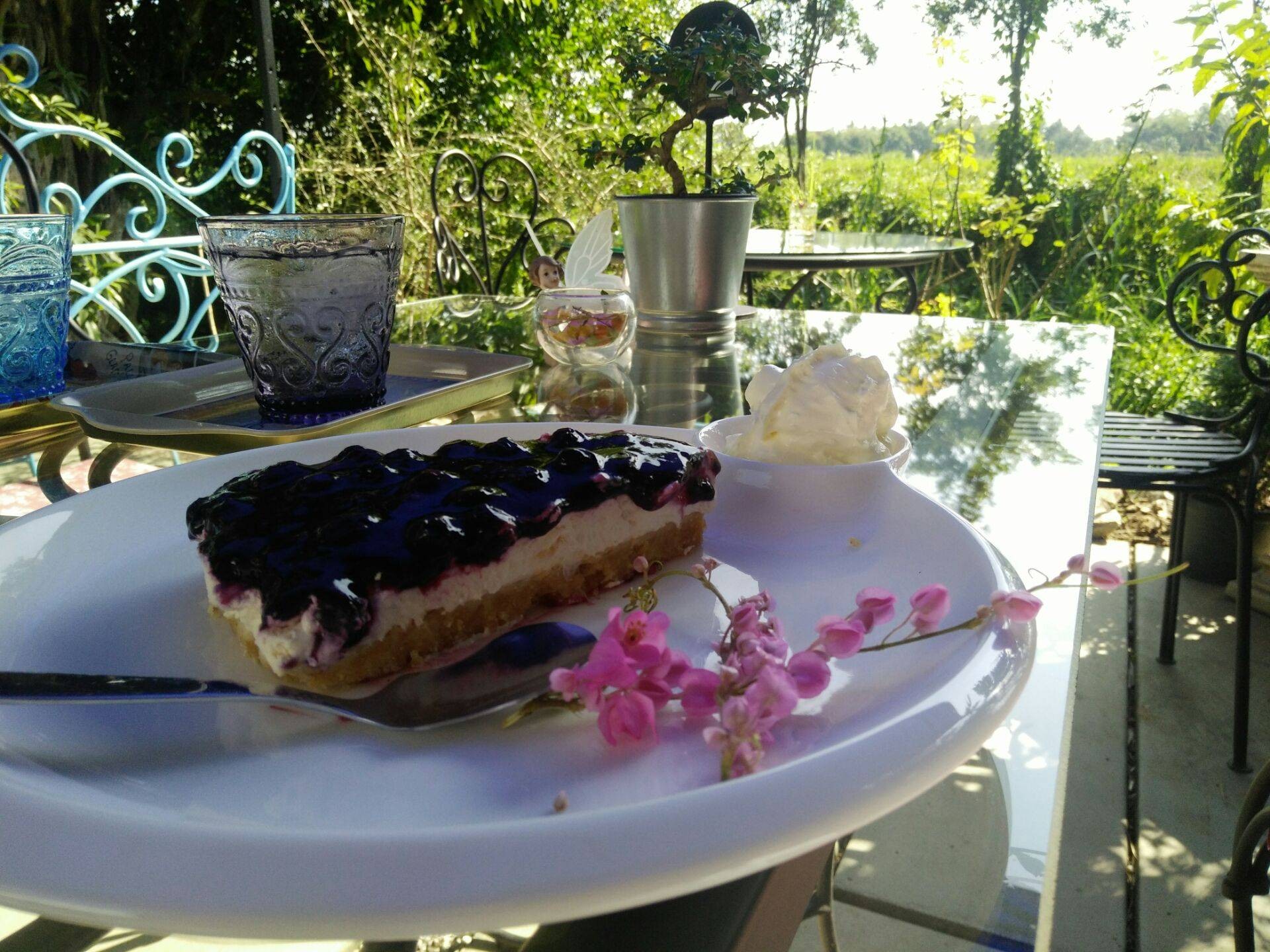 รีวิว Zen Cafe & Bistro (by Hakk Foundation) - กาแฟนุ่มๆโกโกเย็นๆอาหาร ...