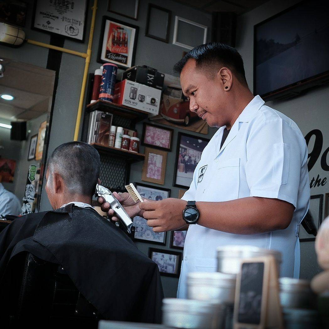 รีวิว 1982's Barber&Craft - 1982's the Barber&shop HairCut&Shave&Trim ...
