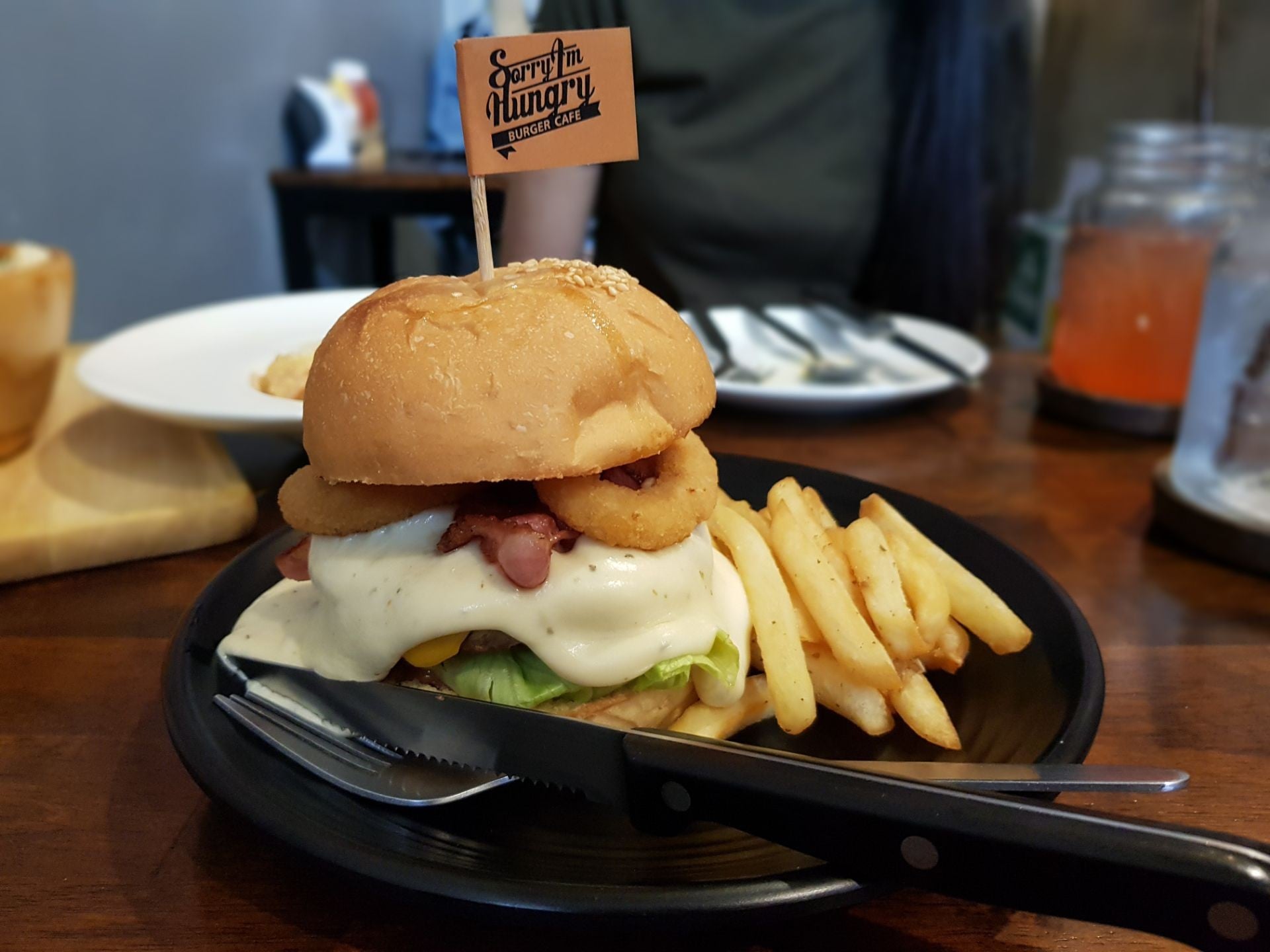 รีวิว Sorry I'm Hungry Burger Cafe - ร้านเบอเกอร์เล็กๆในซอยกรุงธนบุรี4 ...