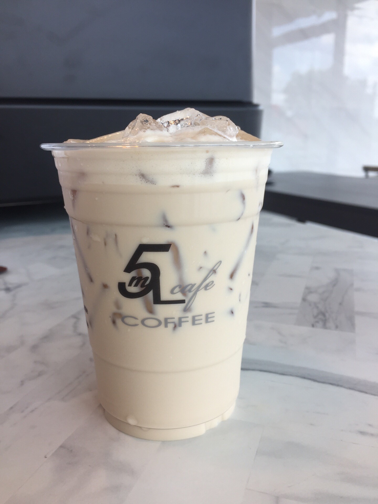 รีวิว ML5 Cafe & Coffee รพ. กรุงไทย - ชาเขียวกับ ชานมไต้หวันอร่อย ...