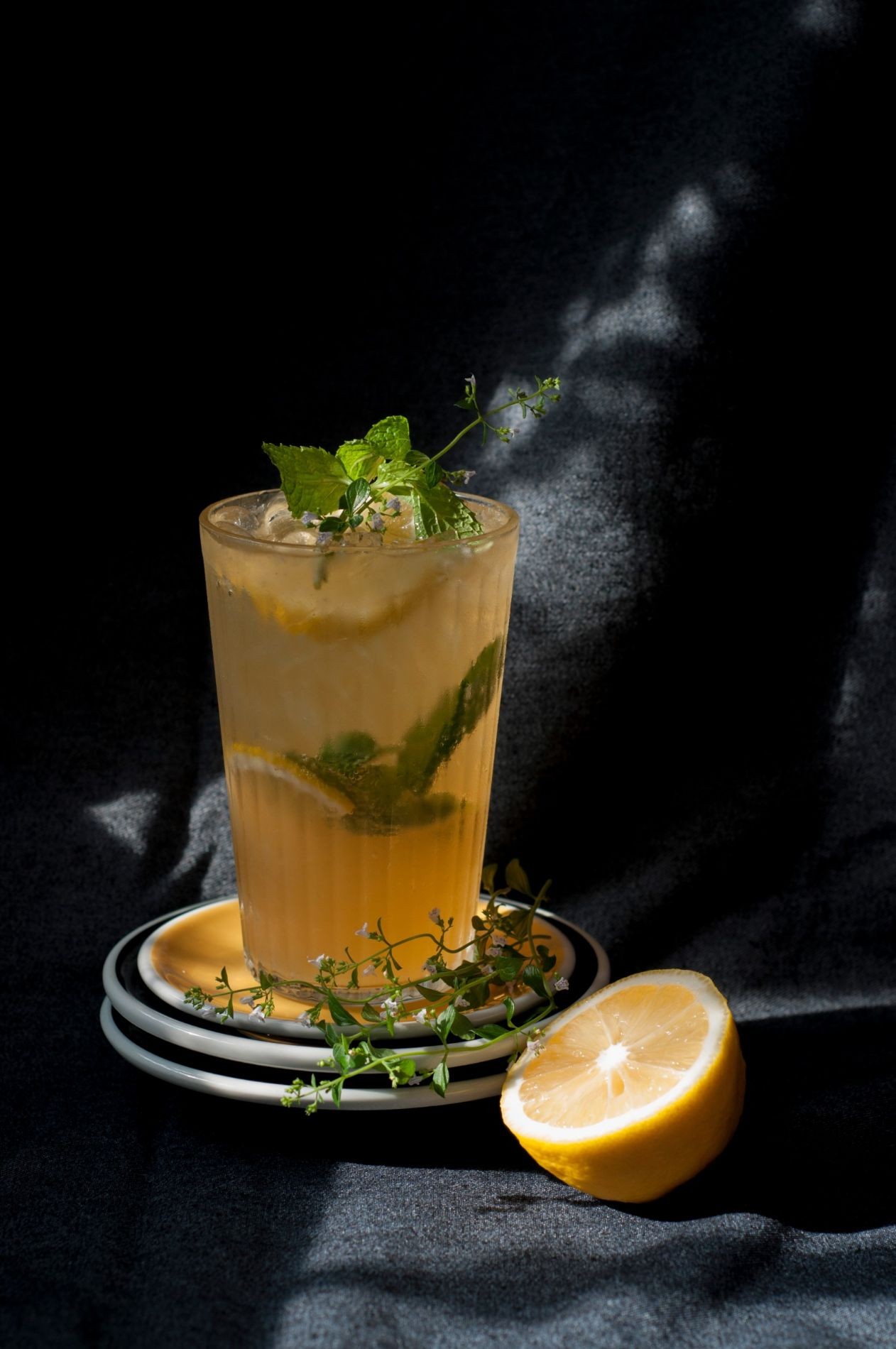 ฮันนี่ โมฮิโต้ • image ร้าน Chibi Chibi cafe & atelier