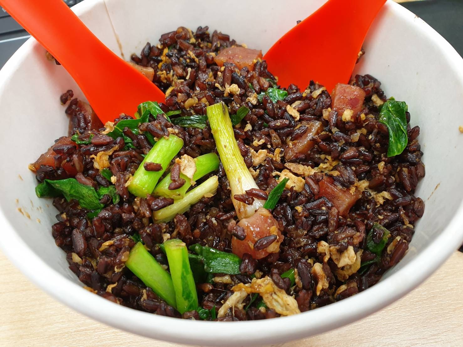 รีวิว Wok Station The Avenue Ratchayothin - สั่งครั้งแรกผ่านเดลิเวอรี่ ...