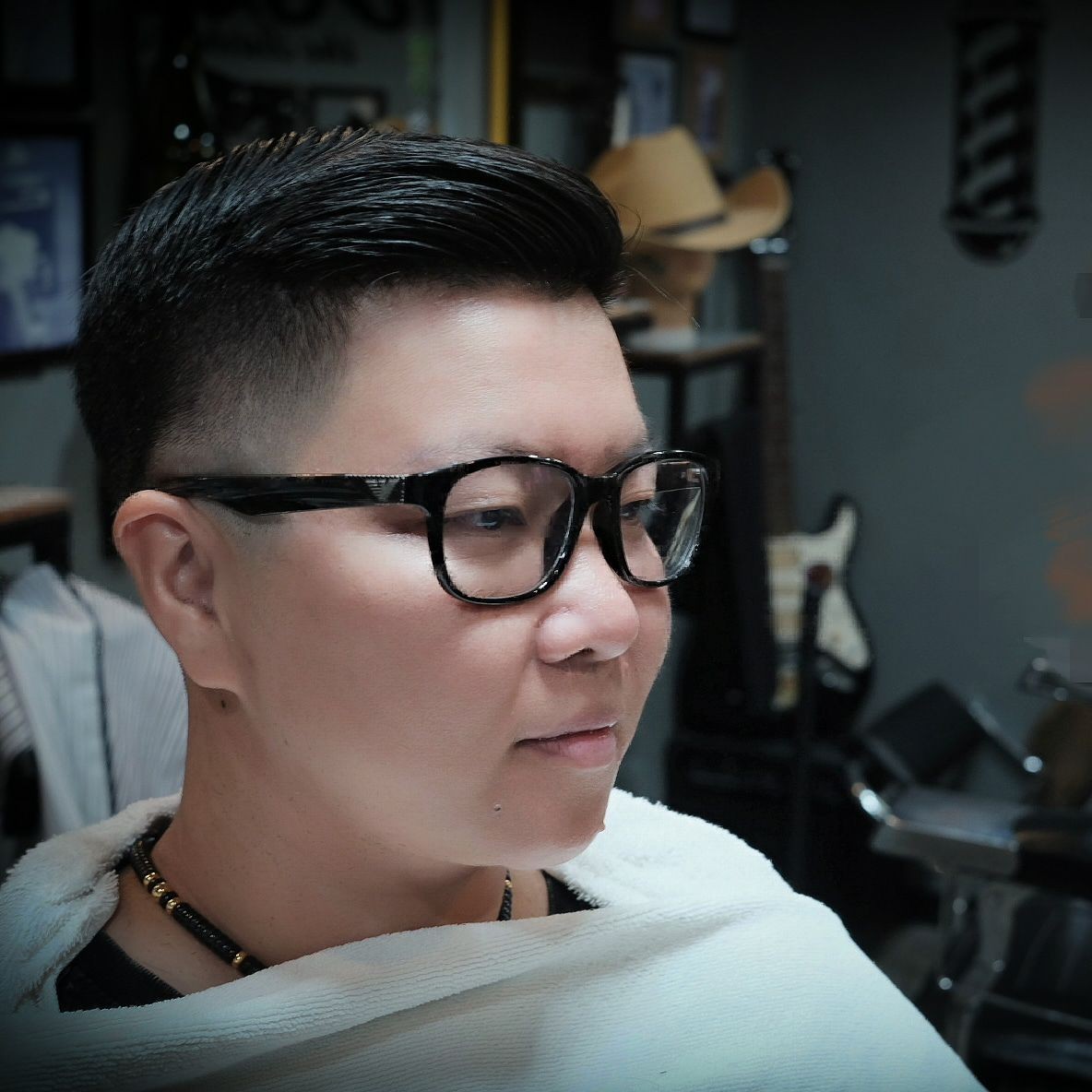 รีวิว 1982's Barber&Craft - 1982's the Barber&shop ตัดผมท่านชาย สไตล์ ...