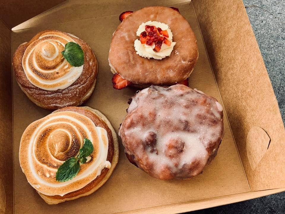 รีวิว Moon Doughnuts & Drinks