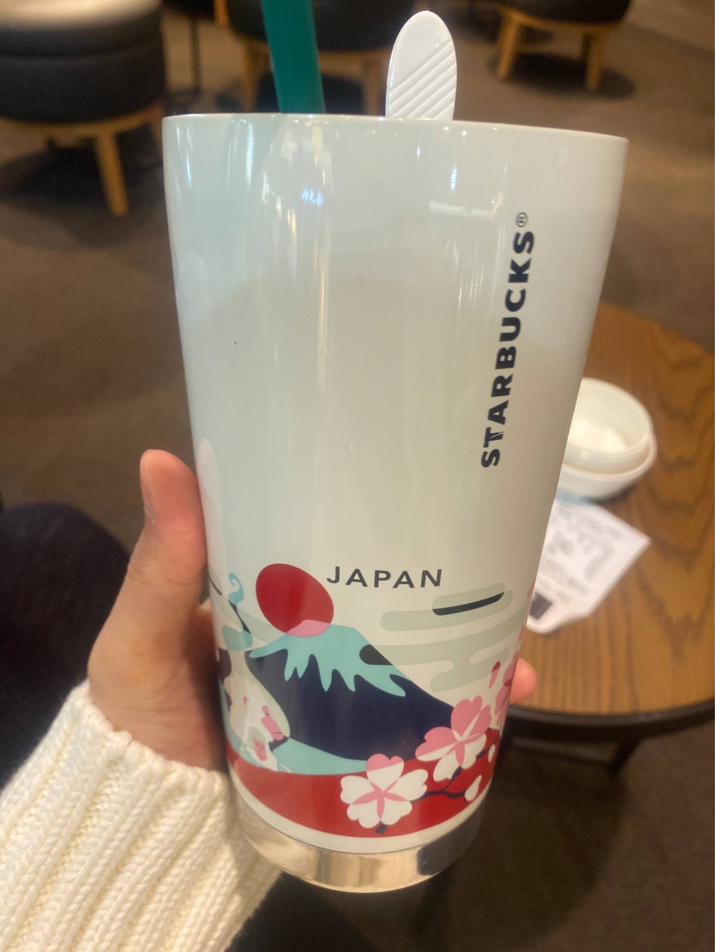 ร้าน Starbucks Aeon mall narita | รีวิวร้านอาหาร