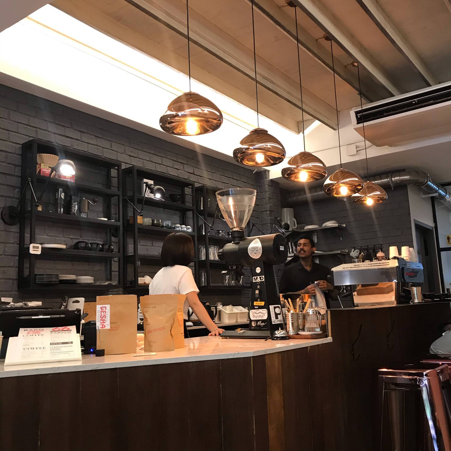 รีวิว Karo Coffee Pridi 26 - มาซ้ำ ร้านเปิดเพลงดีเหมือนเดิม