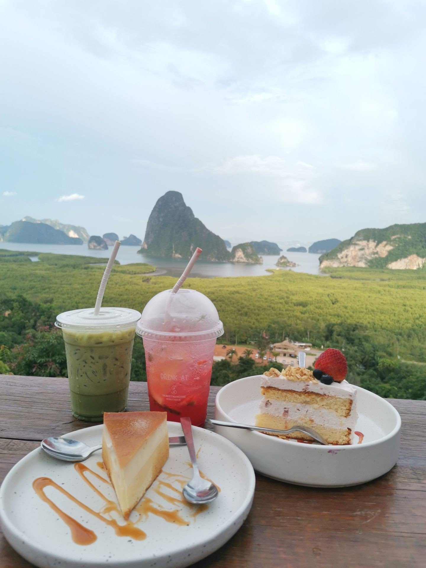 รีวิว Bay View Cafe เสม็ดนางชีบูทีค Bay View Cafe เสม็ดนางชีบูทีค ...