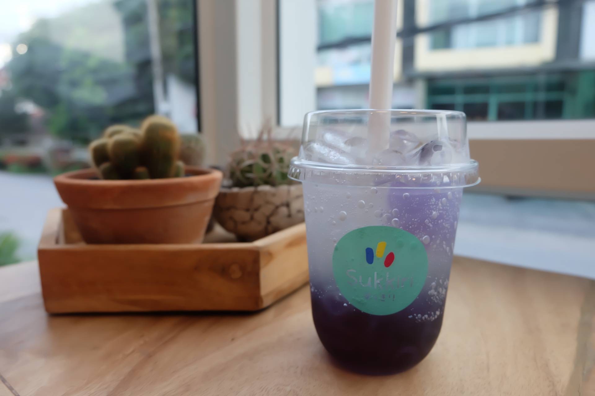 รีวิว Sukkiri Nimman17 - วันก่อนขับผ่านร้านนี้ เป็นรานเล็กๆเก๋ เลยแวะ ...