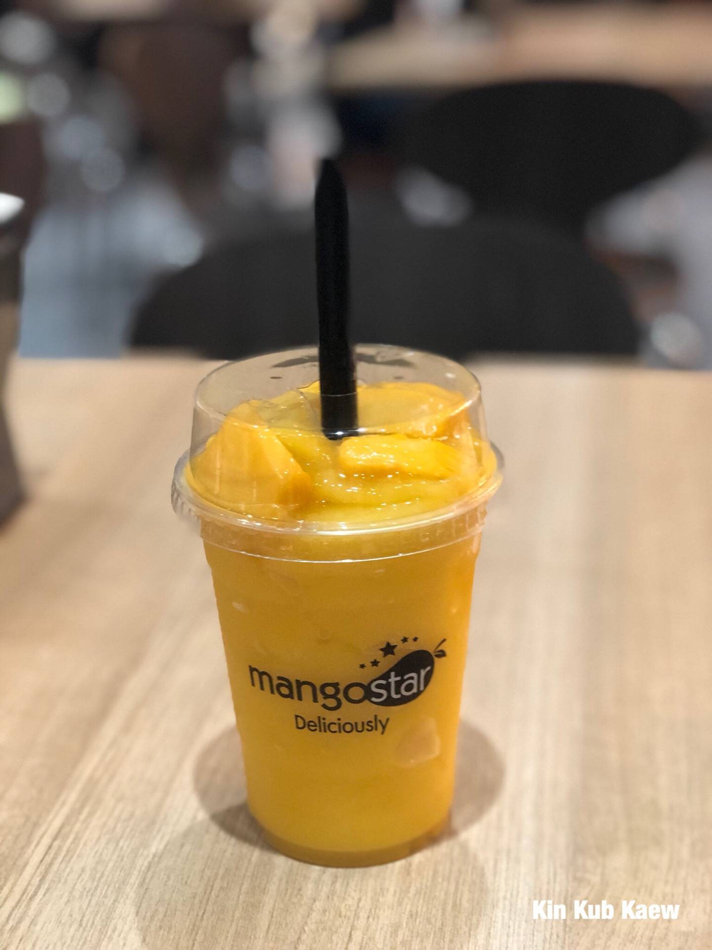 รีวิว Mango Star บนบีทีเอส สนามกีฬาแห่งชาติ ทางออก4 (ทางเชื่อม เอ็มบีเค ...