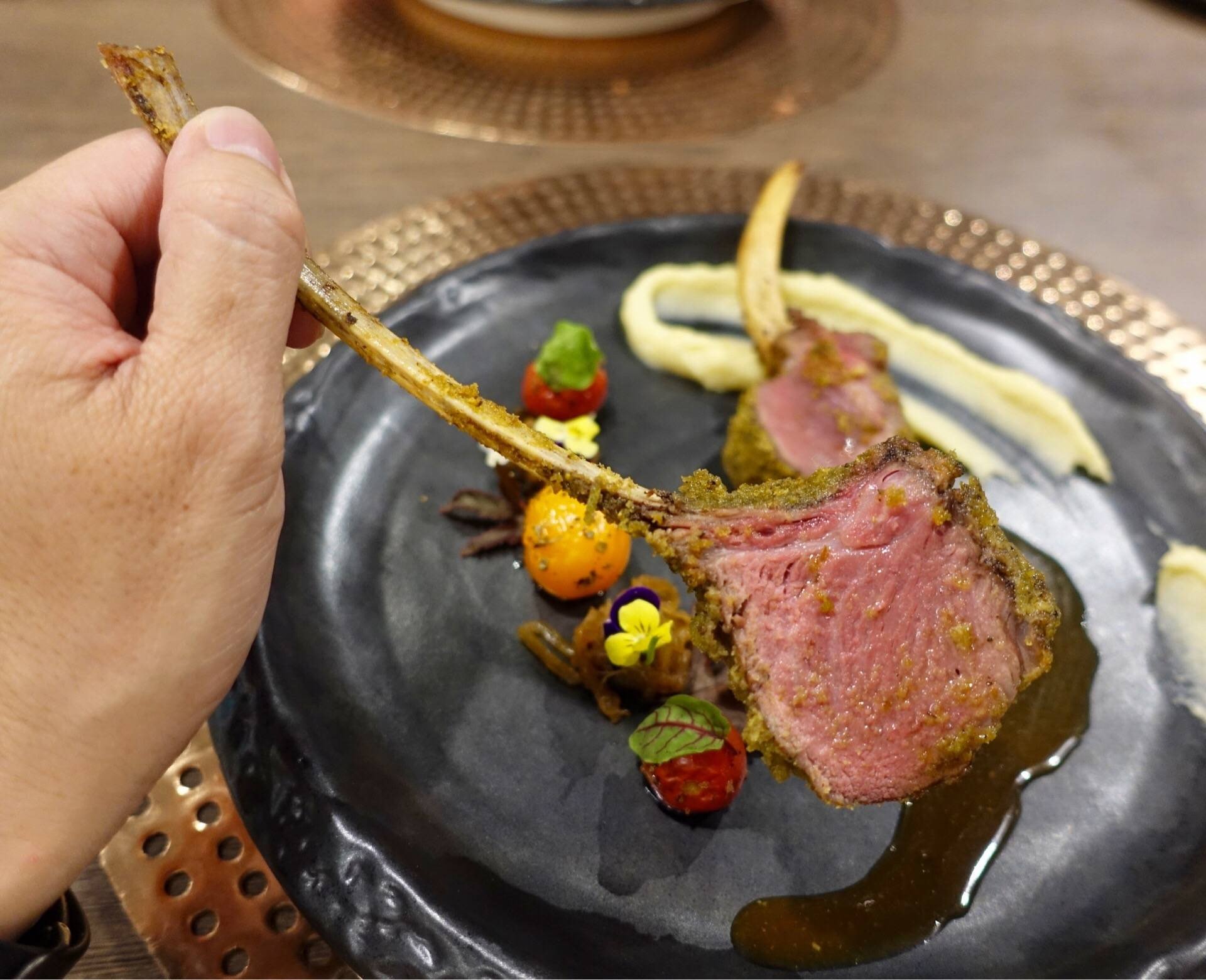 รีวิว FatLamb Fat Lamb BKK - ใครทานเนื้อไม่ได้มาเลยครับ มาทานแกะวากิว