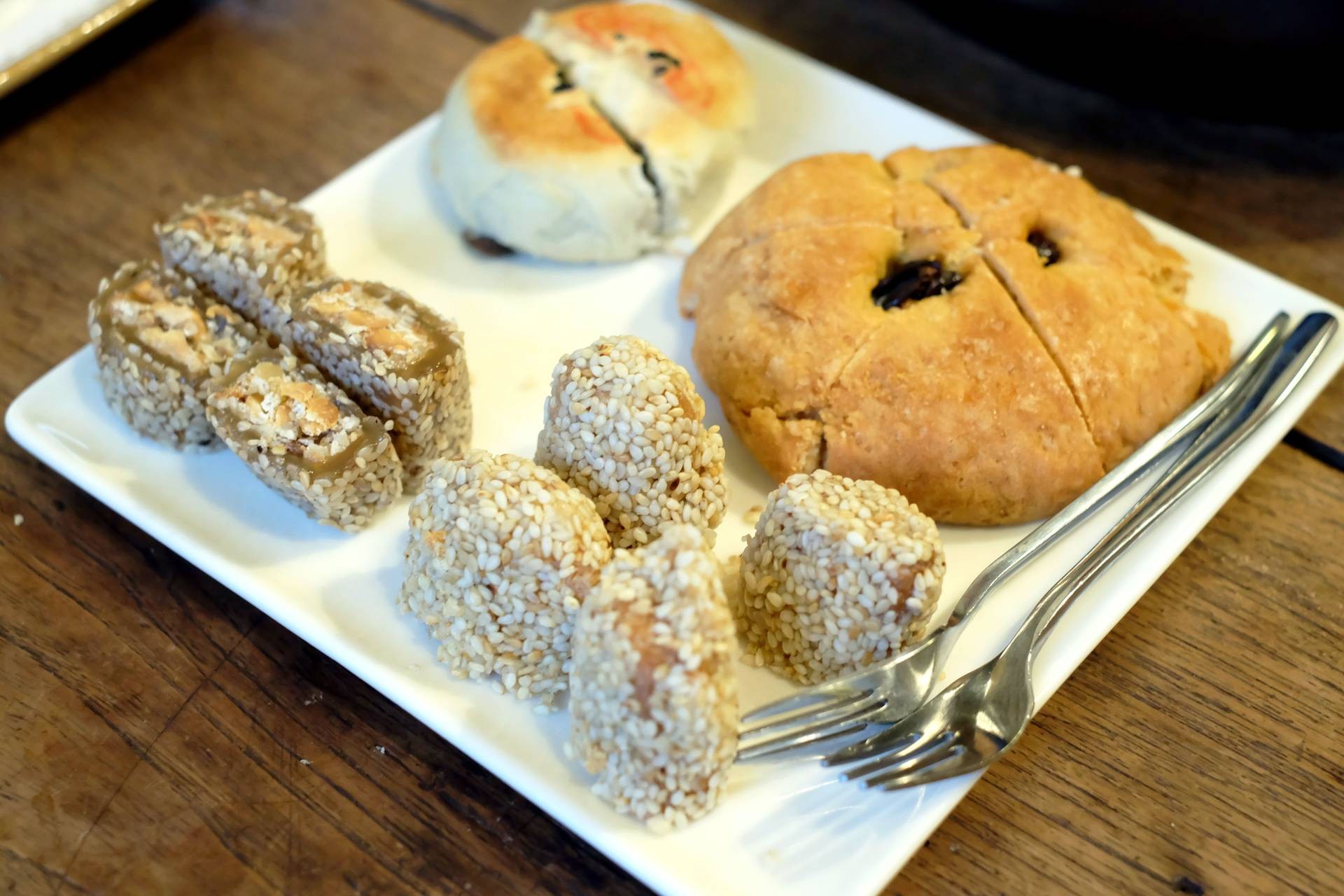 เซทน้ำชากับขนม ร้าน Double Dogs Tea Room