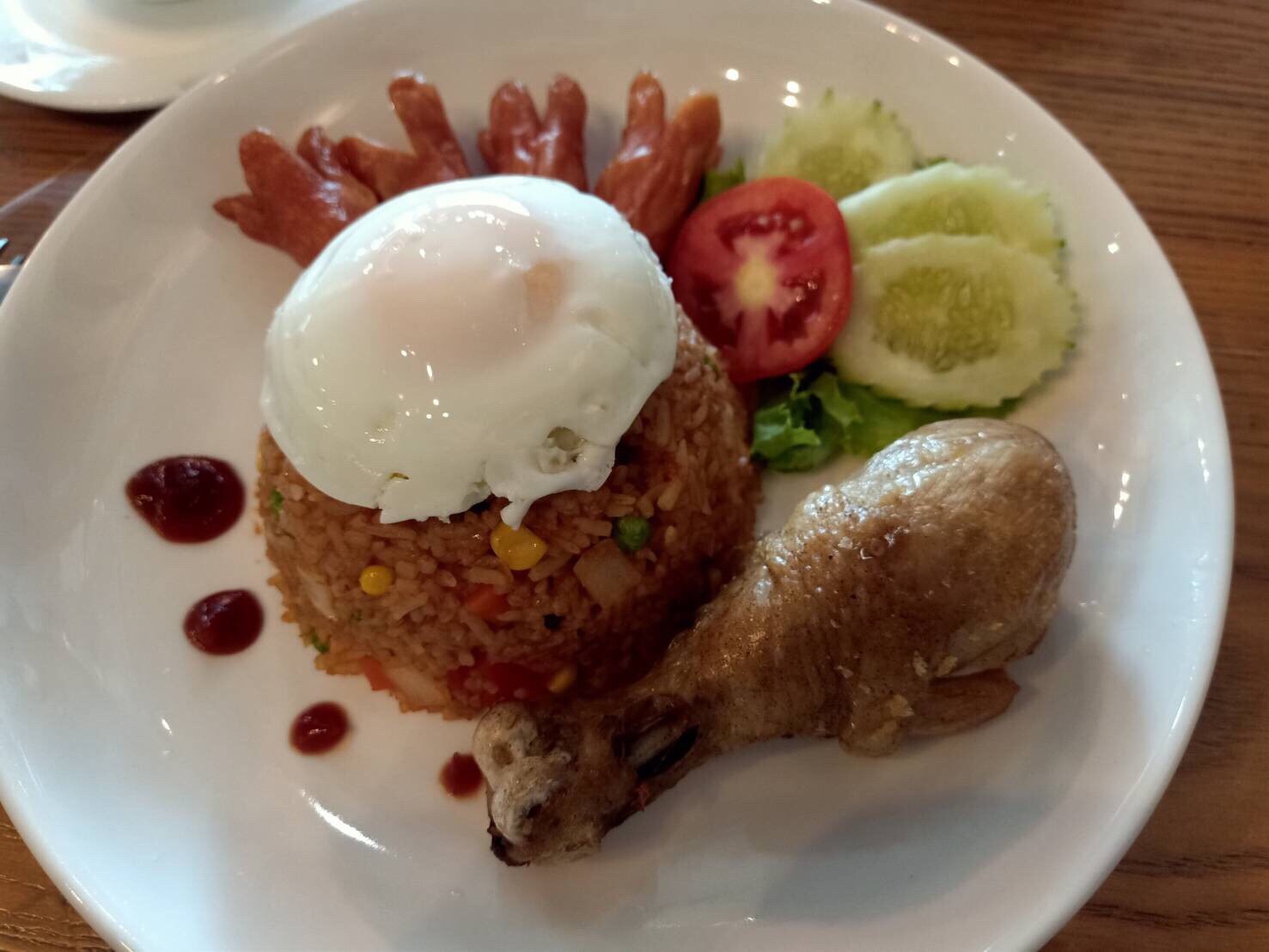 รีวิว AMATA CAFE by Sila - ร้านคาเฟ่ที่ของคาวเยอะกว่าของหวาน