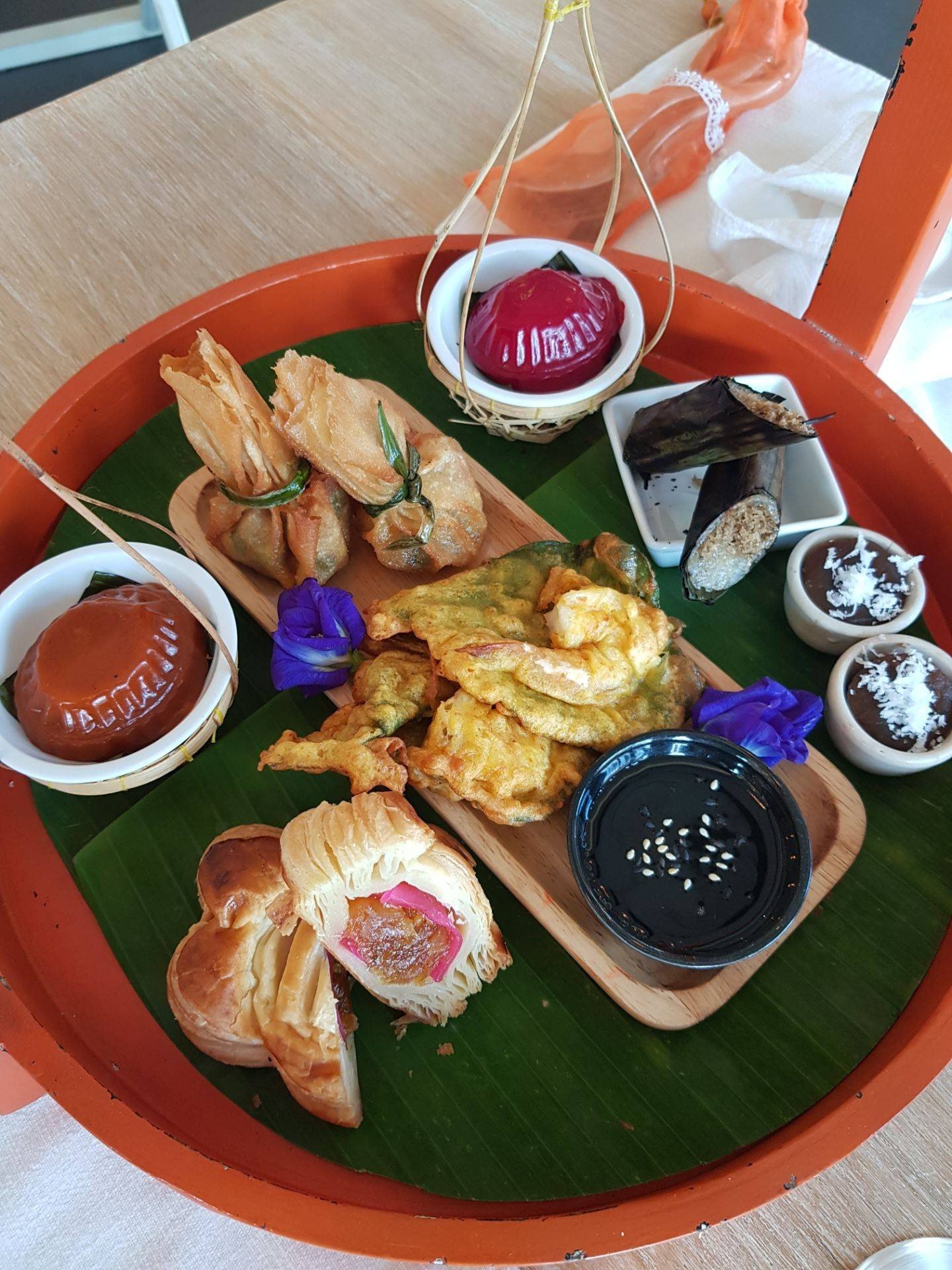 Penarakan Afternoon Tea Set ร้าน Ang Ku Tea House - Wongnai