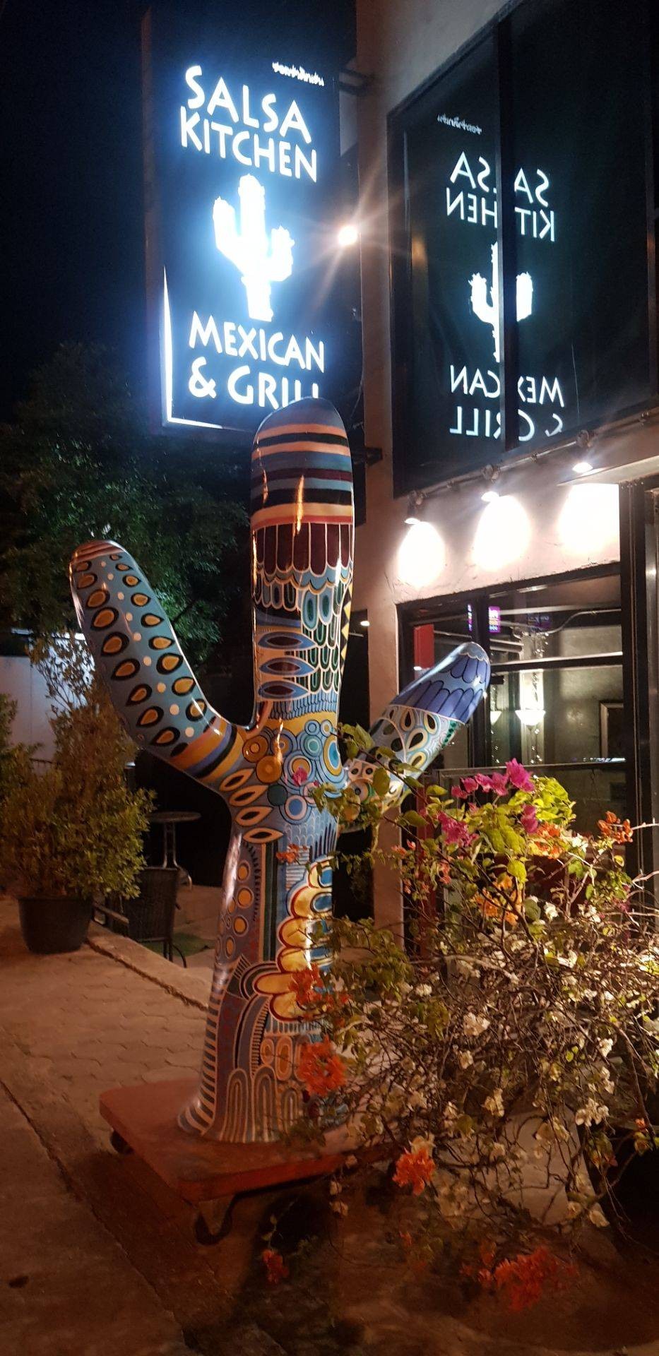 รีวิว The Salsa Kitchen รวมโชค - ร้านอาหารแม็กซิกันที่มีคนพูดถึงลำดับ ...