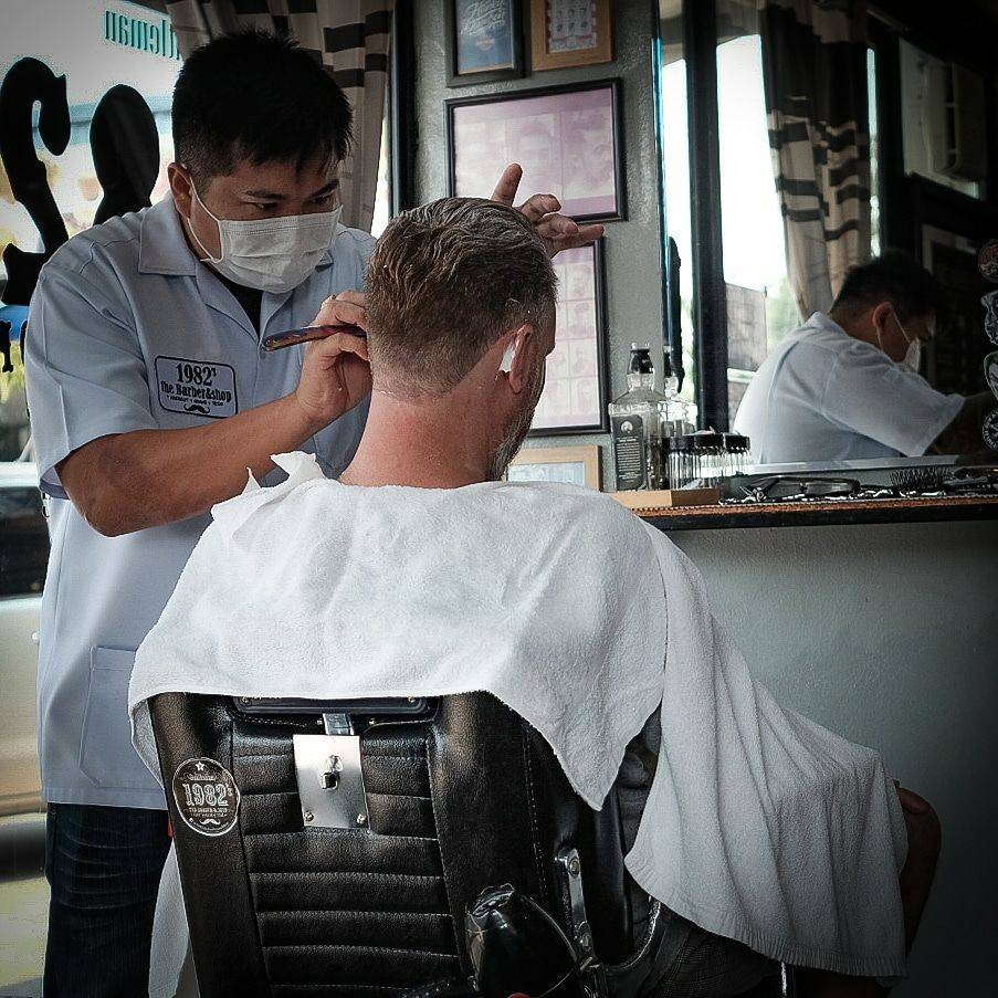 รีวิว 1982's Barber&Craft - 1982's the Barber&shop บริการตัดผมชาย สไตล์สากล