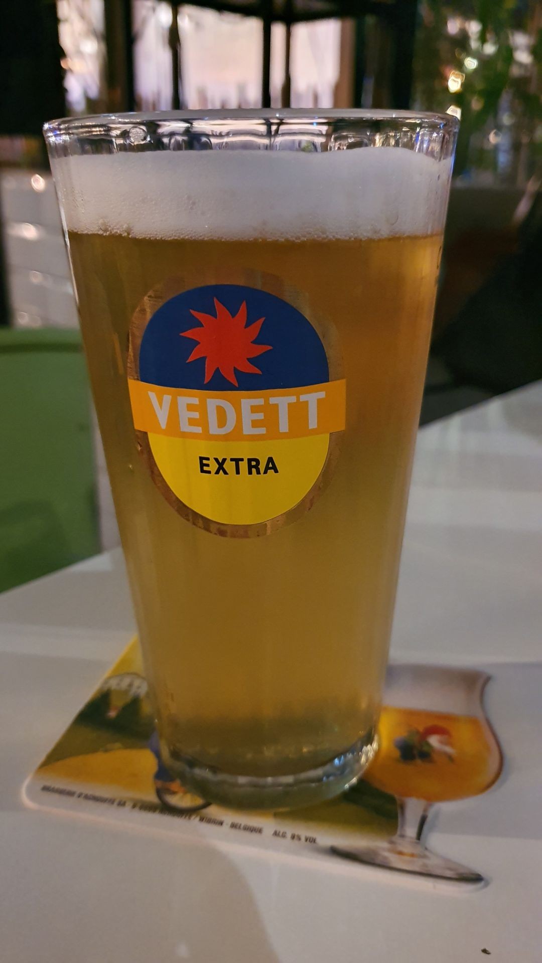 Vedette Extra White • Happy hours ลดราคา จาก 280 เหลือ 240 ร้าน Roof ...