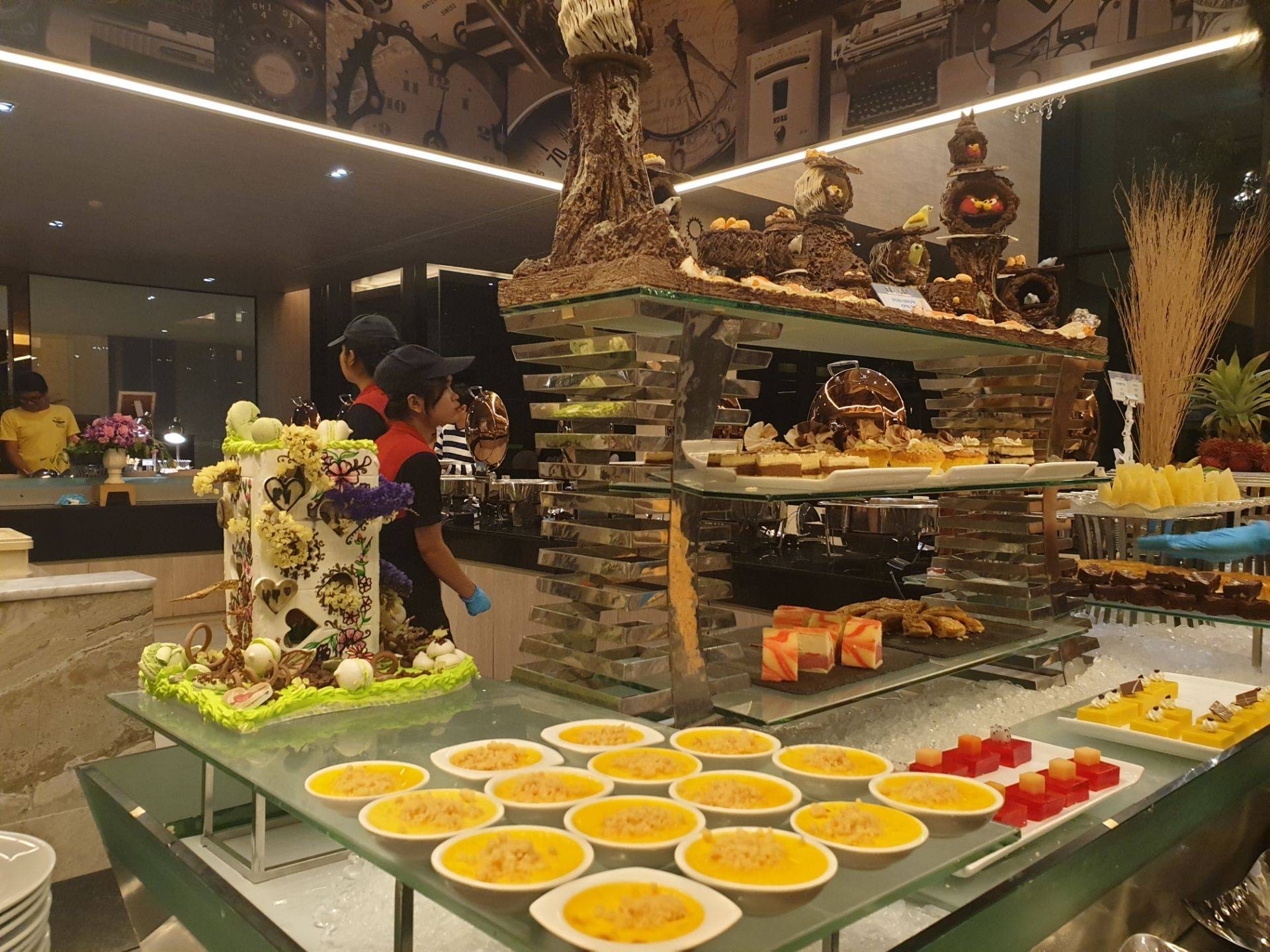 ร้าน Analog Restaurant @ Tsix5 Hotel (อะนาล็อก เรสเทอรองท์ @ ทีซิกซ์ไฟ ...