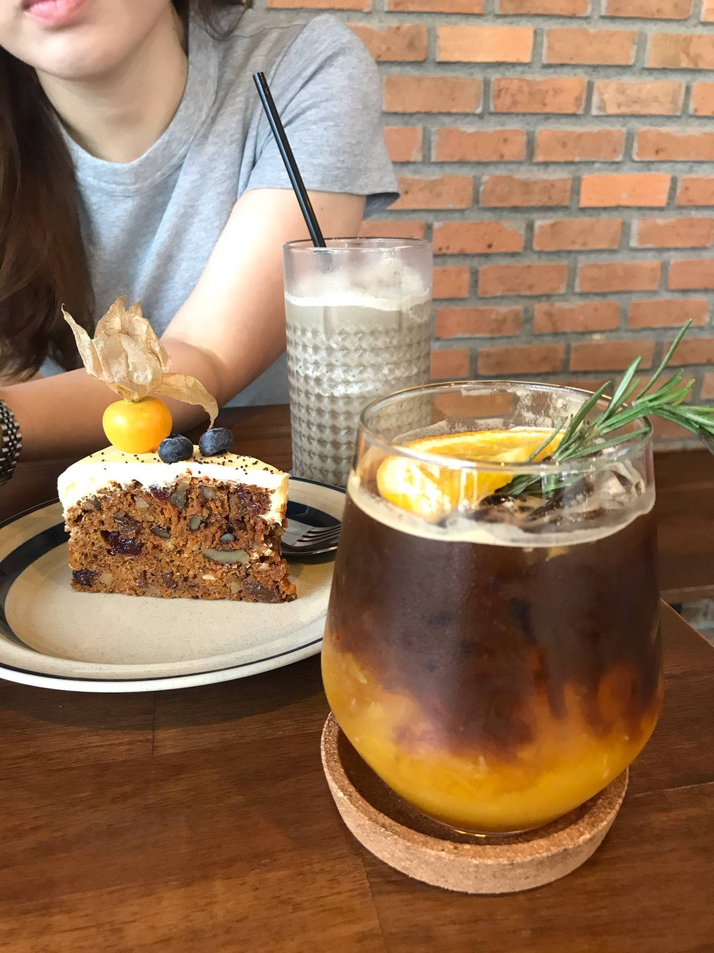 รีวิว The Nine Coffee & Bakery - ร้านคาเฟ่ที่ดีอีกที่นึงในศรีราชา