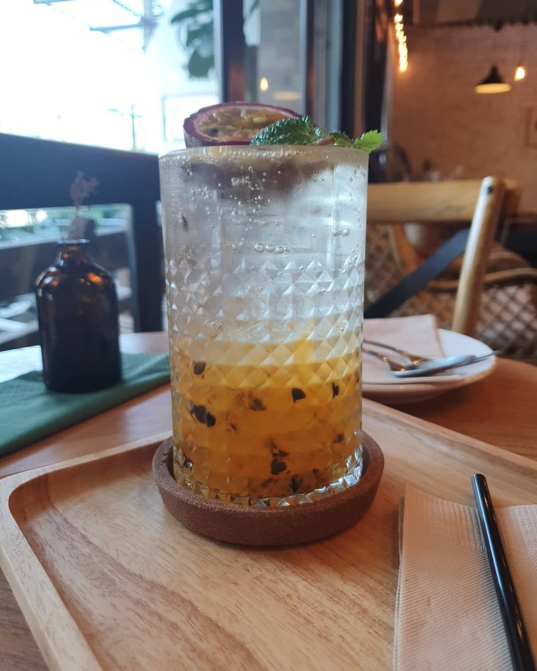 รีวิว PINE Cafe & Bed - ร้าน pine (ร้านพระคุณเฮ้าส์เดิม) เพลงเพราะ นั่งสบาย อบอุ่น ถ่ายรูปสวย ...