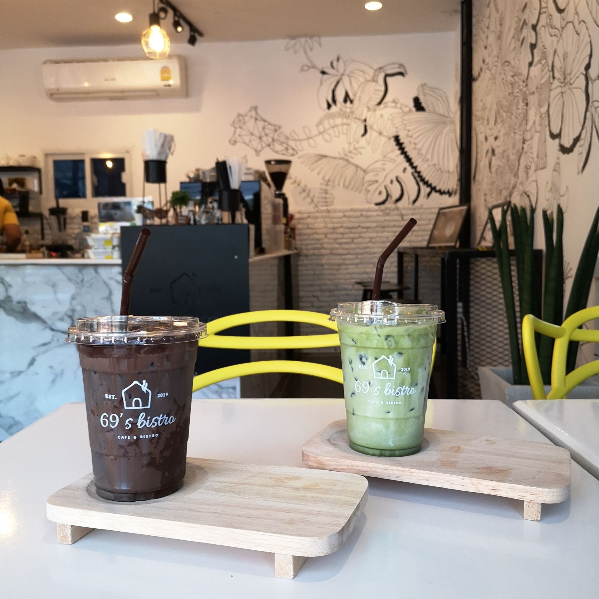 รีวิว 69's Bistro - Hidden Cafe in Bangkruai 69's Bistro - Wongnai