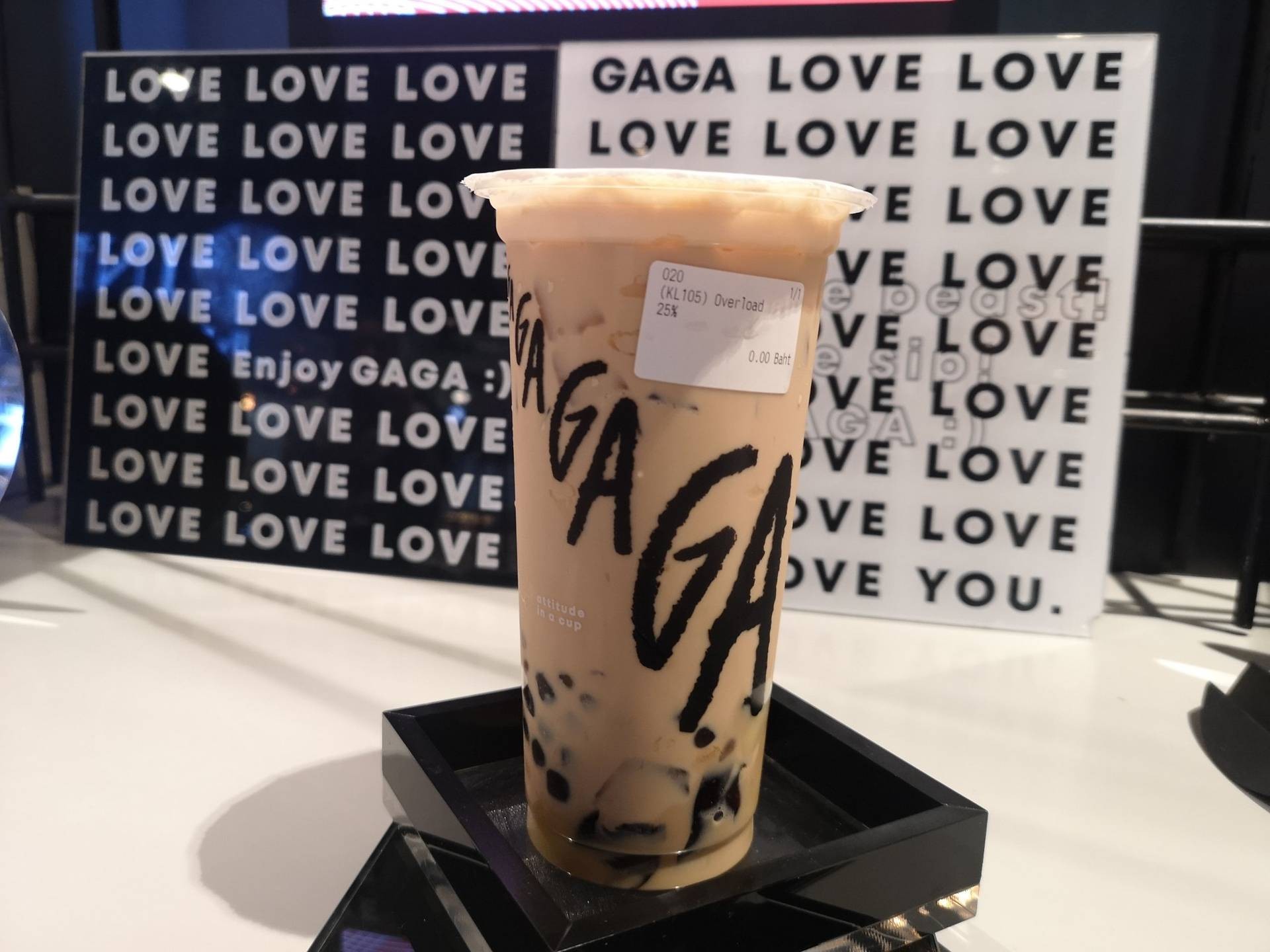 รีวิว GAGA เซ็นทรัลเวิลด์ - ลองท้อปปิ้ง 4 อย่าง