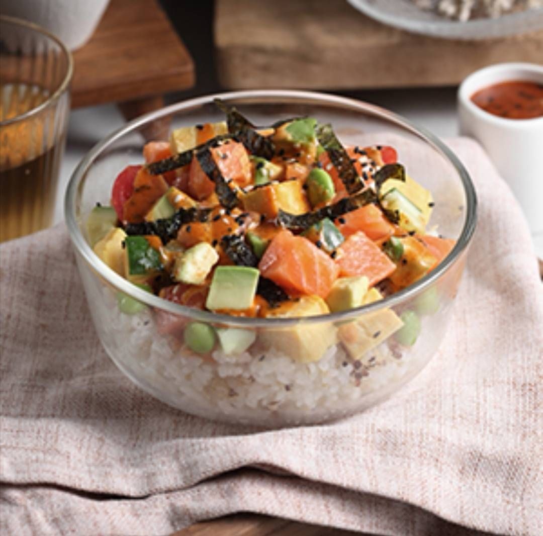 ข้าวหน้าไวกิ้งแซลมอนสด • image ร้าน Jones' Salad เซ็นทรัลพลาซา เวสต์เกต