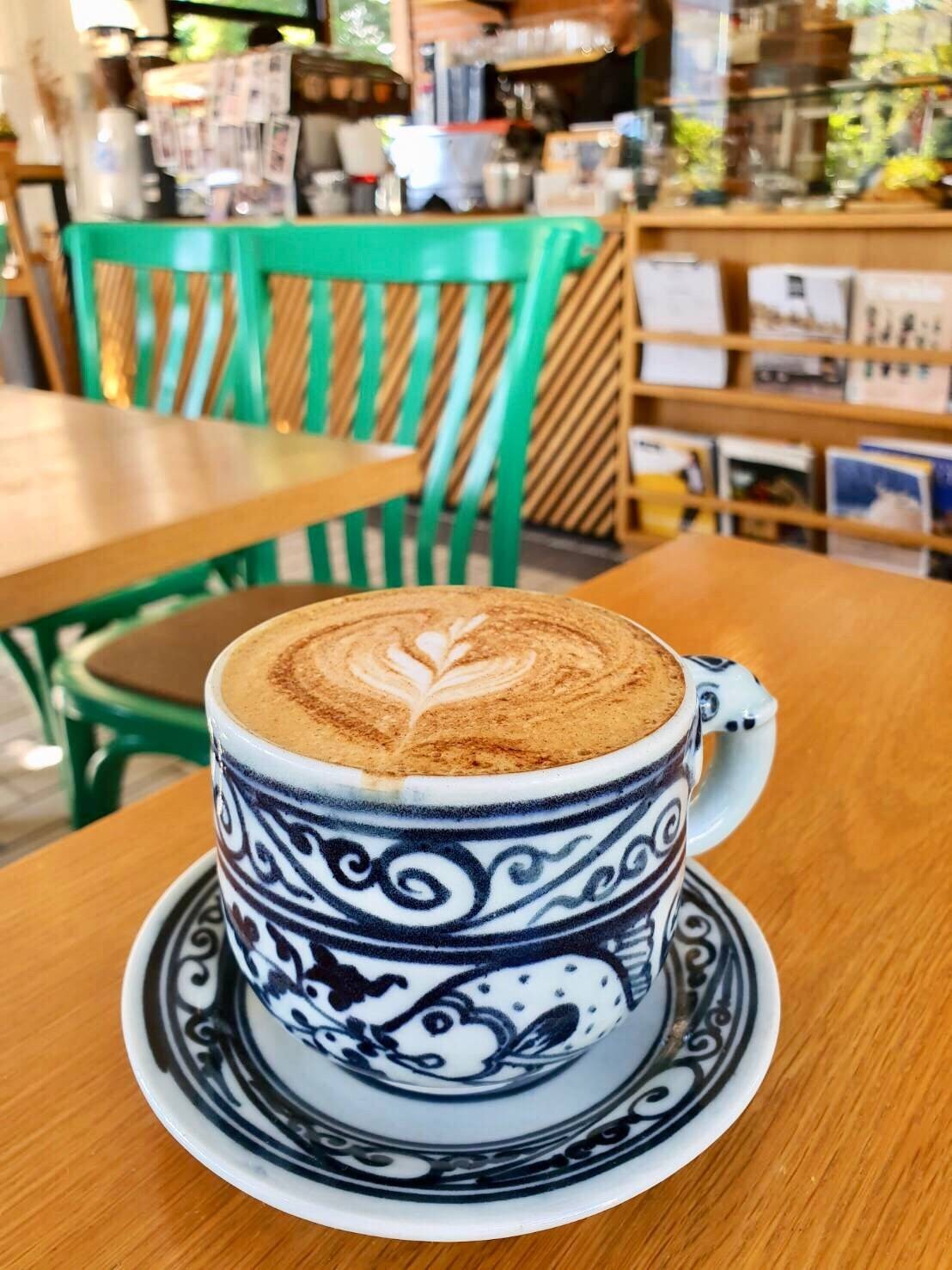 รีวิว Rynn Kaffe Specialty Coffee - Rynn Kaffee คาเฟ่เล็กๆใน Art Farm ...