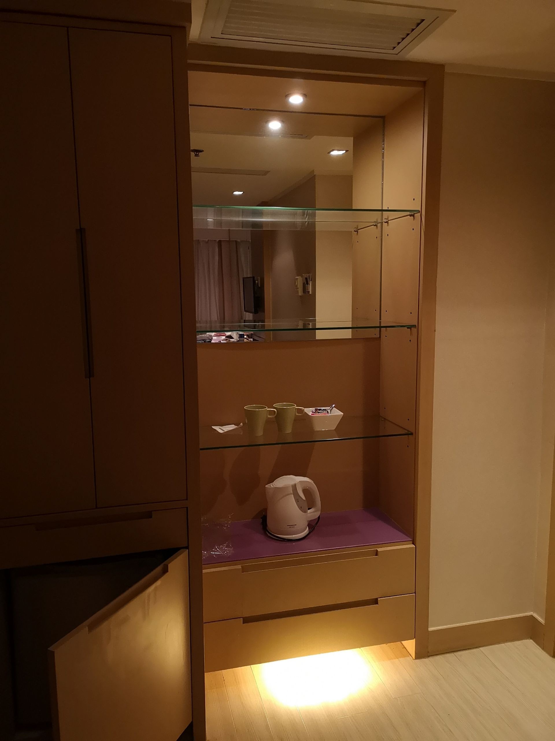 Hotel Benito - รีวิวที่พัก - Wongnai
