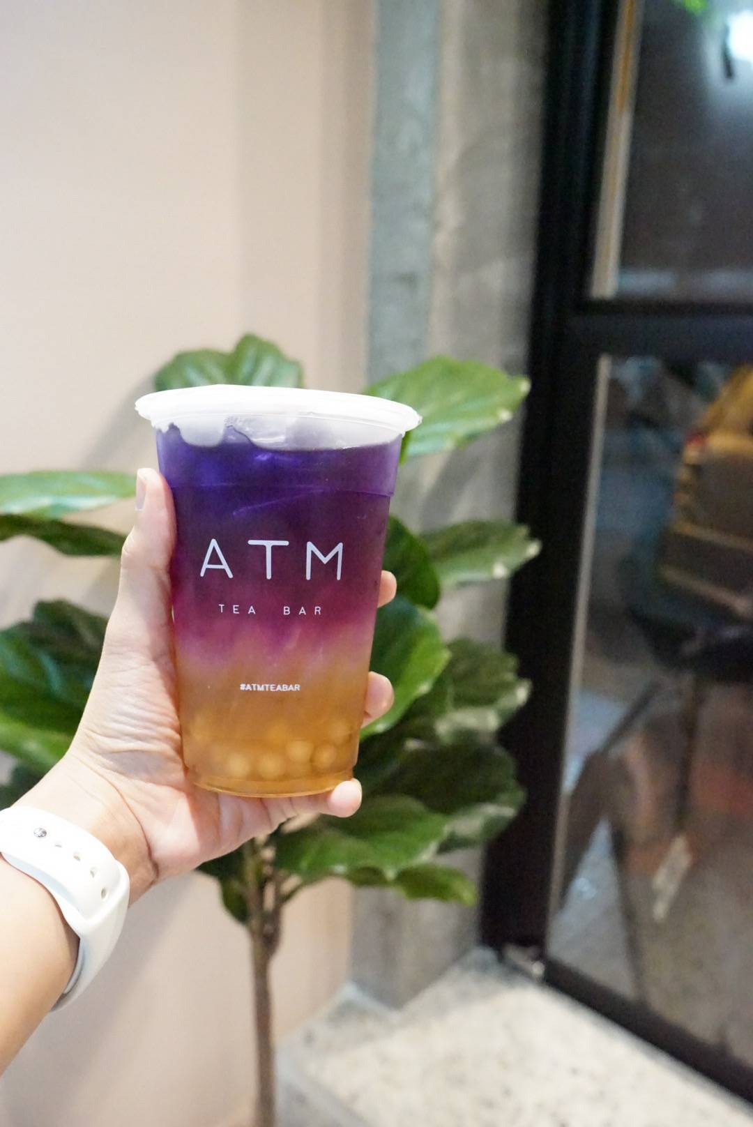 รีวิว ATM Tea Bar (เอทีเอ็มทีบาร์) สยามสแควร์ - เครื่องดื่มสีสันสดใสชวนลอง