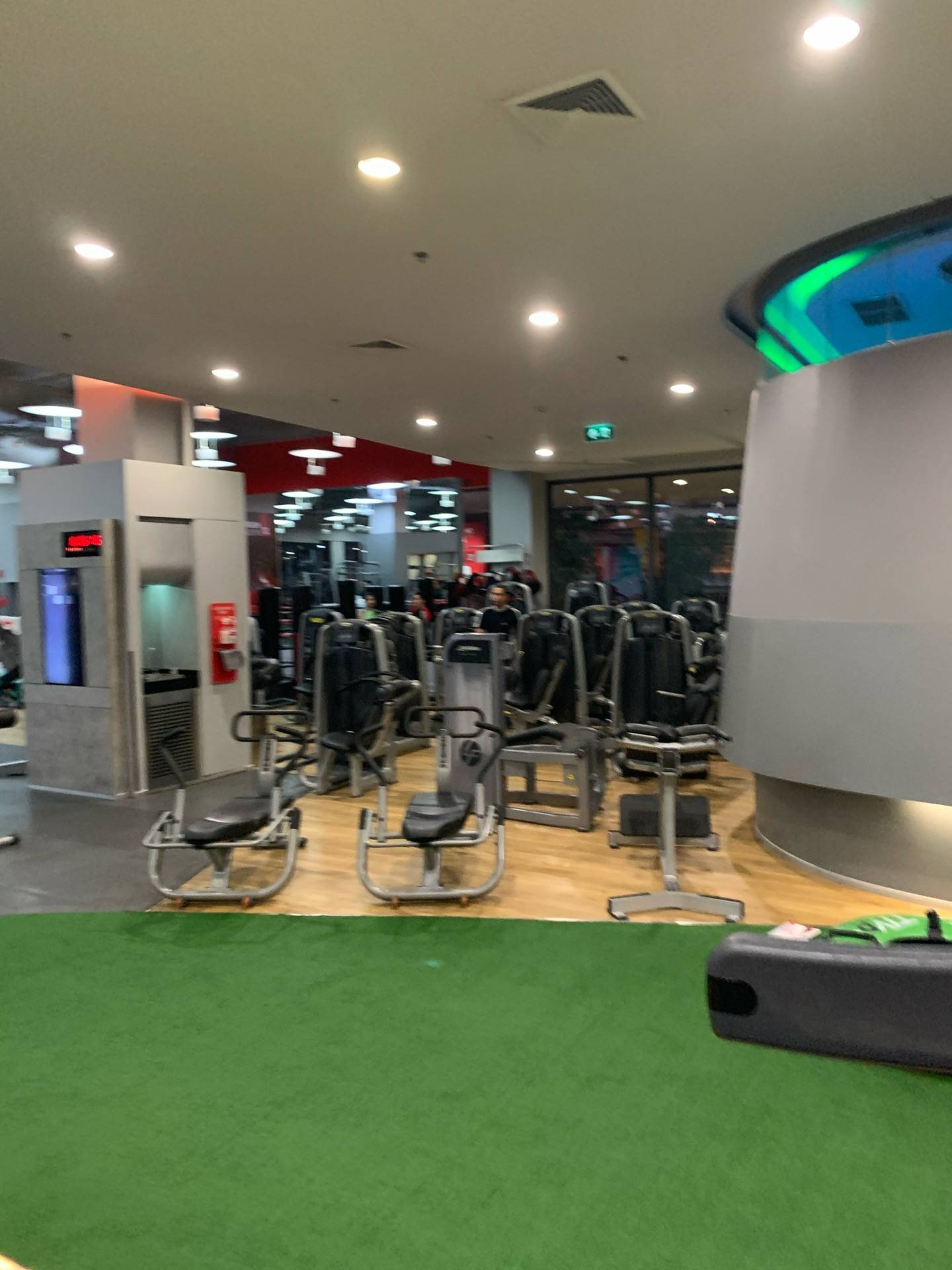 รีวิว Fitness First เมกา บางนา - ฟิตเนส สาขานี้กว้างขวางดี