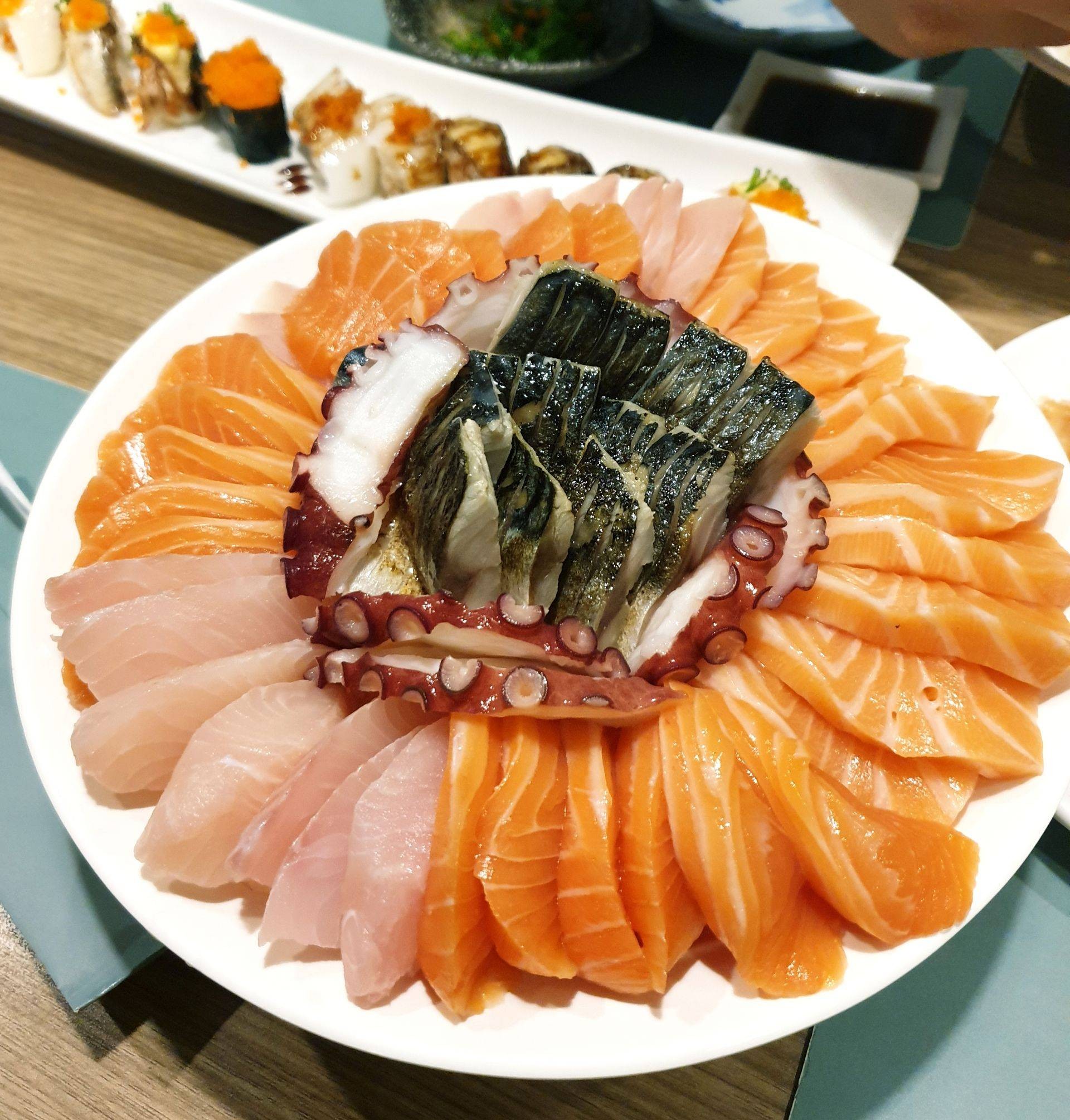 รีวิว Gojuu Sushi - บุฟเฟต์ซูชิ แซลมอน 599 Net รวมน้ำของหวาน อร่อยสม ...