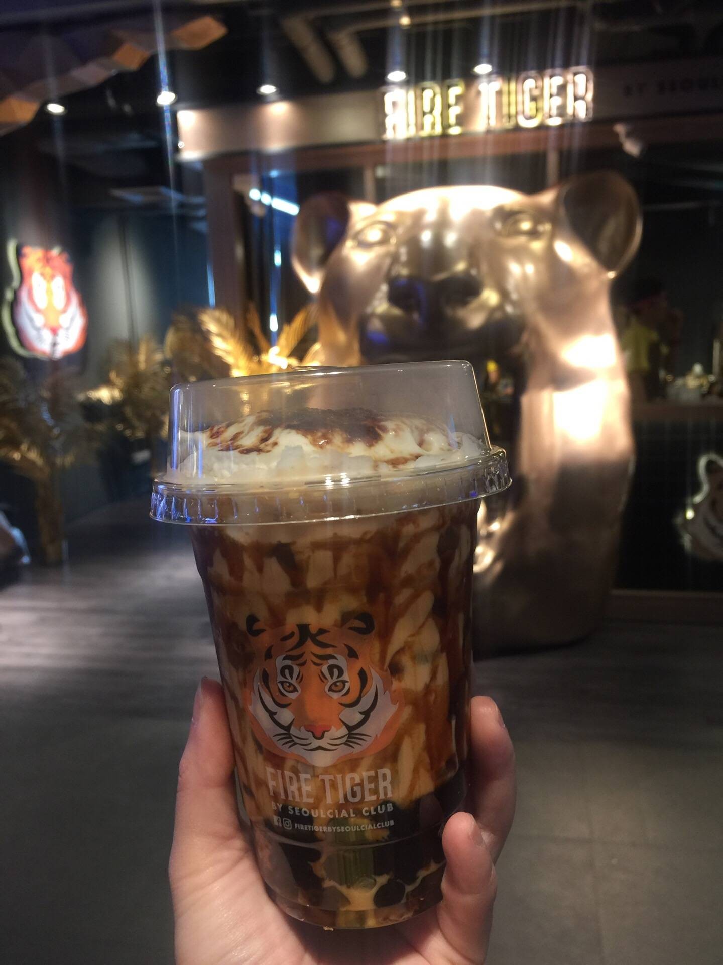 รีวิว Fire Tiger by Seoulcial Club Siam Center ชั้นM - ร้านชาไข่มุกสุดฮิต