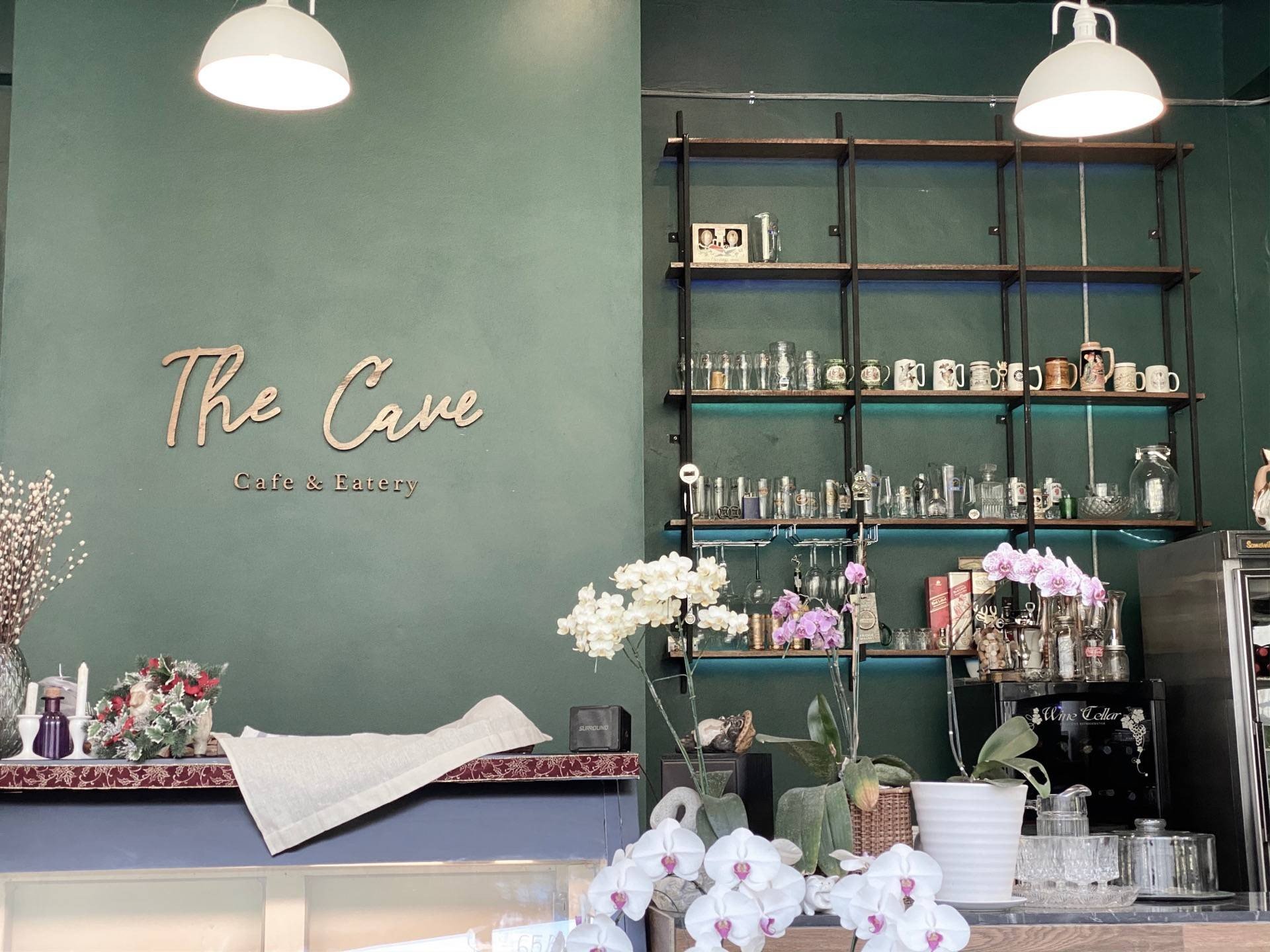 รีวิว The Cave Cafe & Eatery - กาแฟดี ราคาไม่แพง ร้านสวย - Wongnai