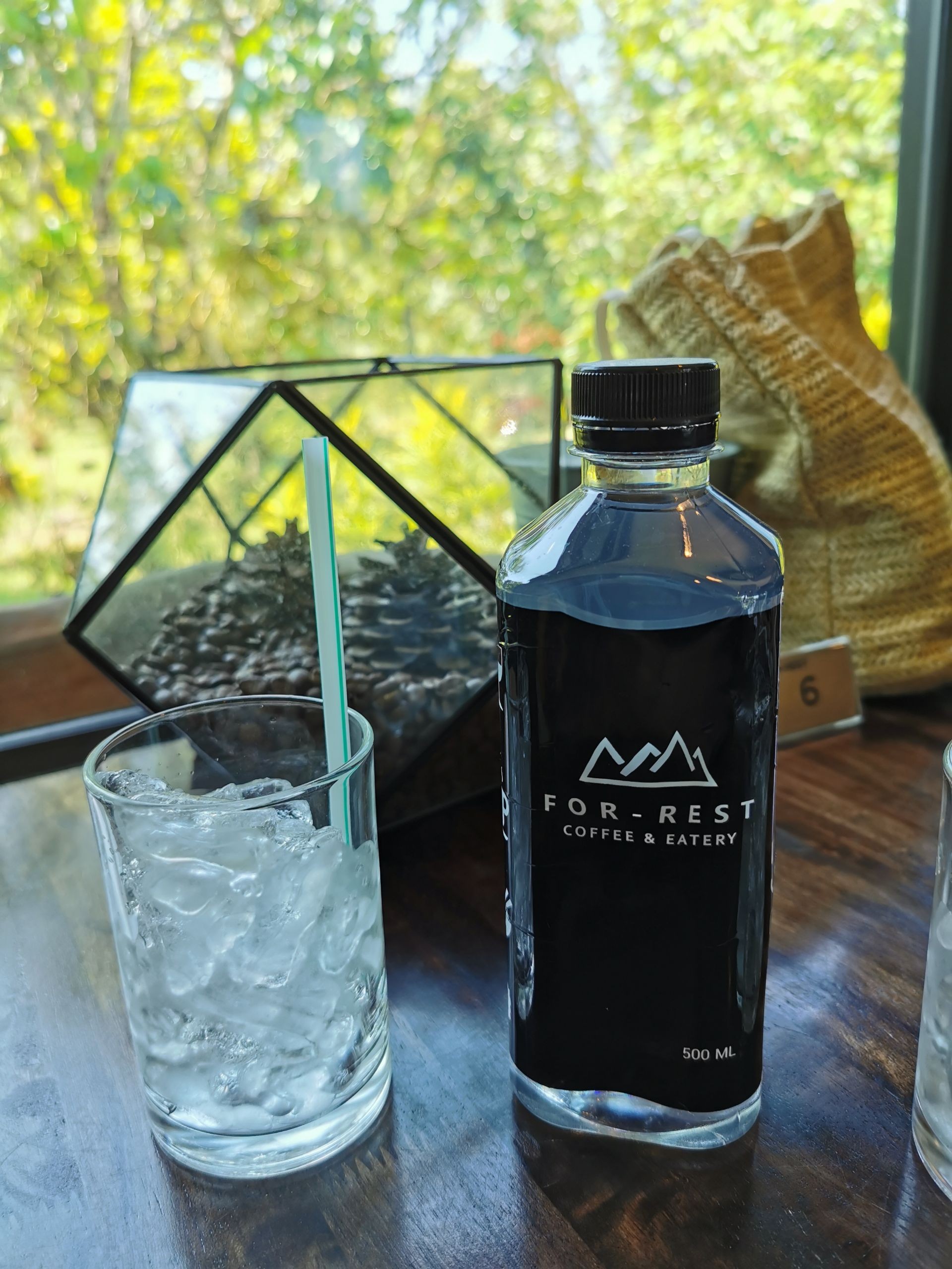 รีวิว For-Rest Coffee & Eatery - อาหารอร่อย หมูชะมวงนุ่นละลายในปาก ร้าน ...