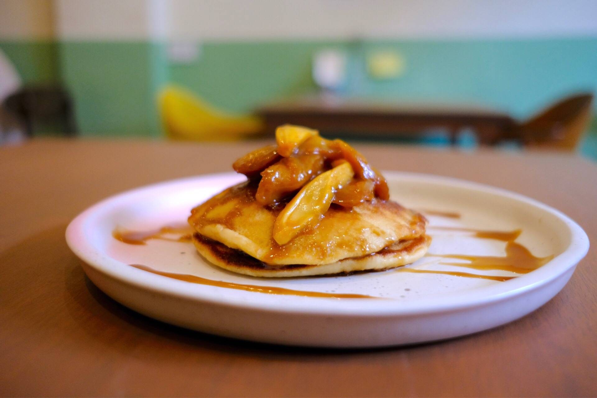 แพนเค้กขนุนเชื่อมคาราเมล ร้าน Henryfry : fried chicken & housemade food ...