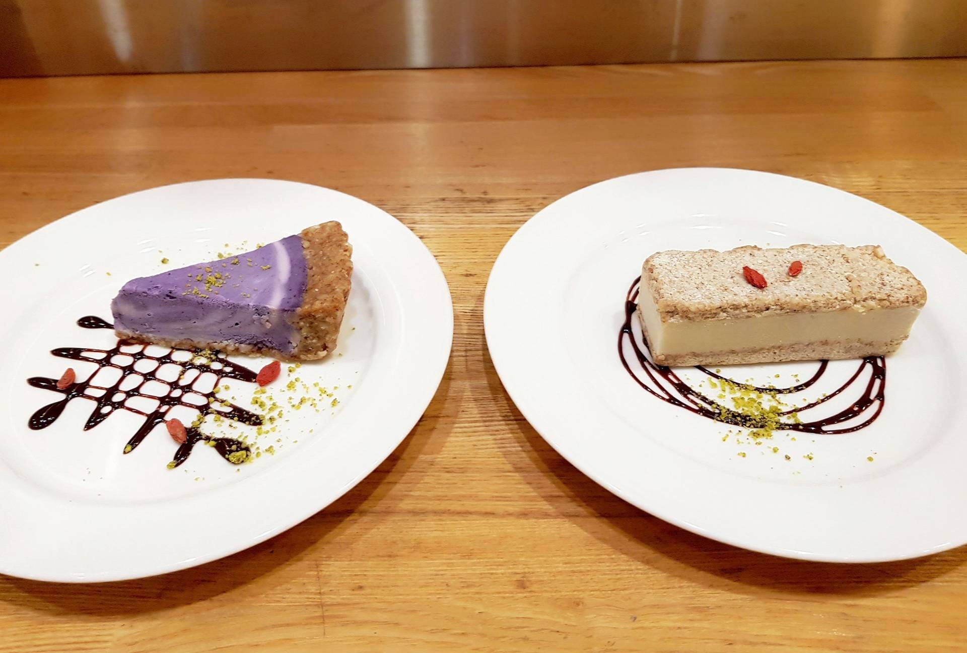 รีวิว Lohas Natural&raw Food - ร้าน Vegan อร่อยๆบนถนนทานูกิโคจิ