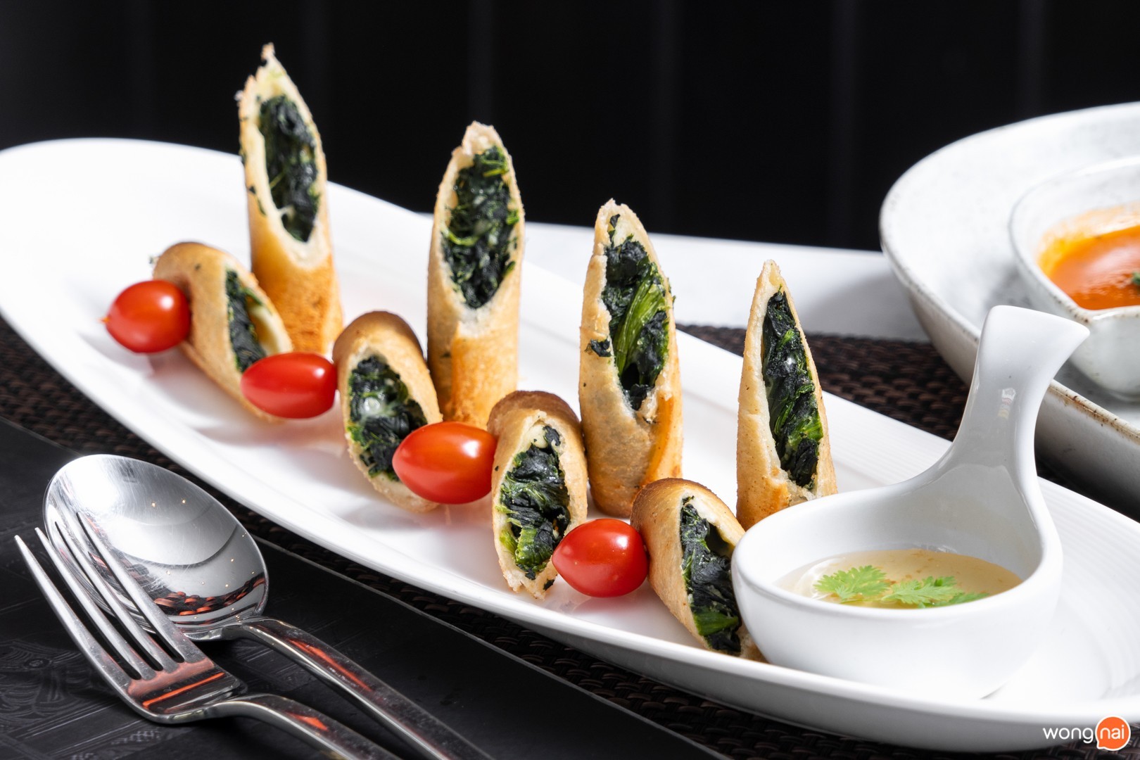 [รีวิว] "Betel Box Restaurant" เพลินใจกับอาหารรสเลิศ และของเก่าเก๋ ๆ